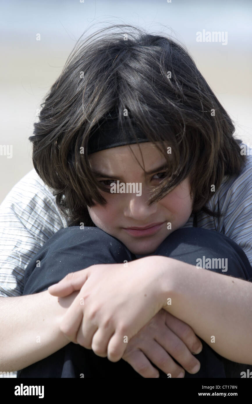 Distressed child hi-res stock photography and images - Alamy