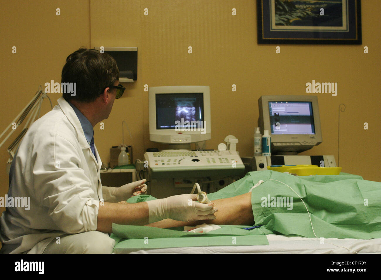 DOPPLER TEST OF A VEIN Stock Photo - Alamy