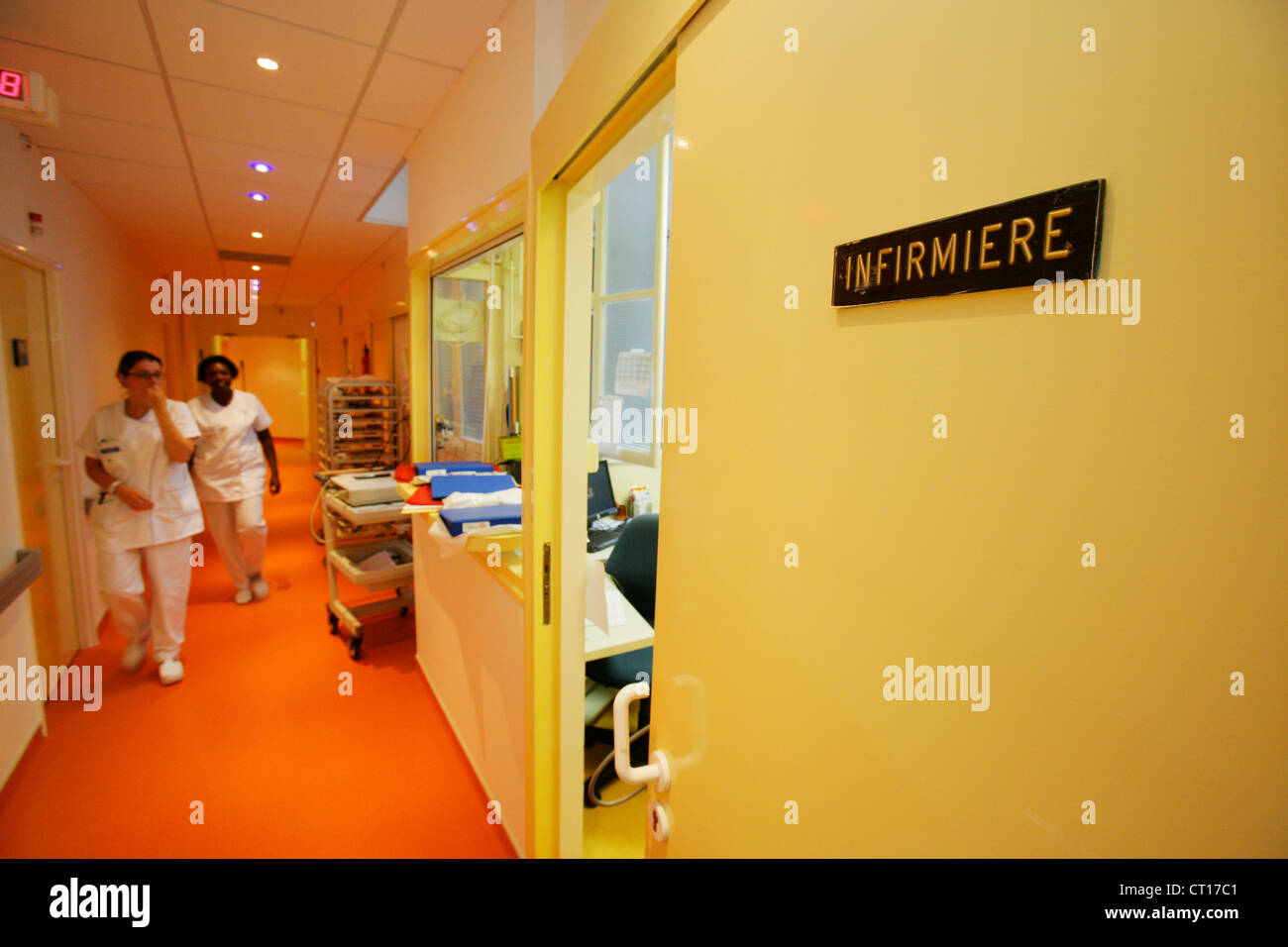 INTERIOR OF A HOSPITAL Stock Photo - Alamy