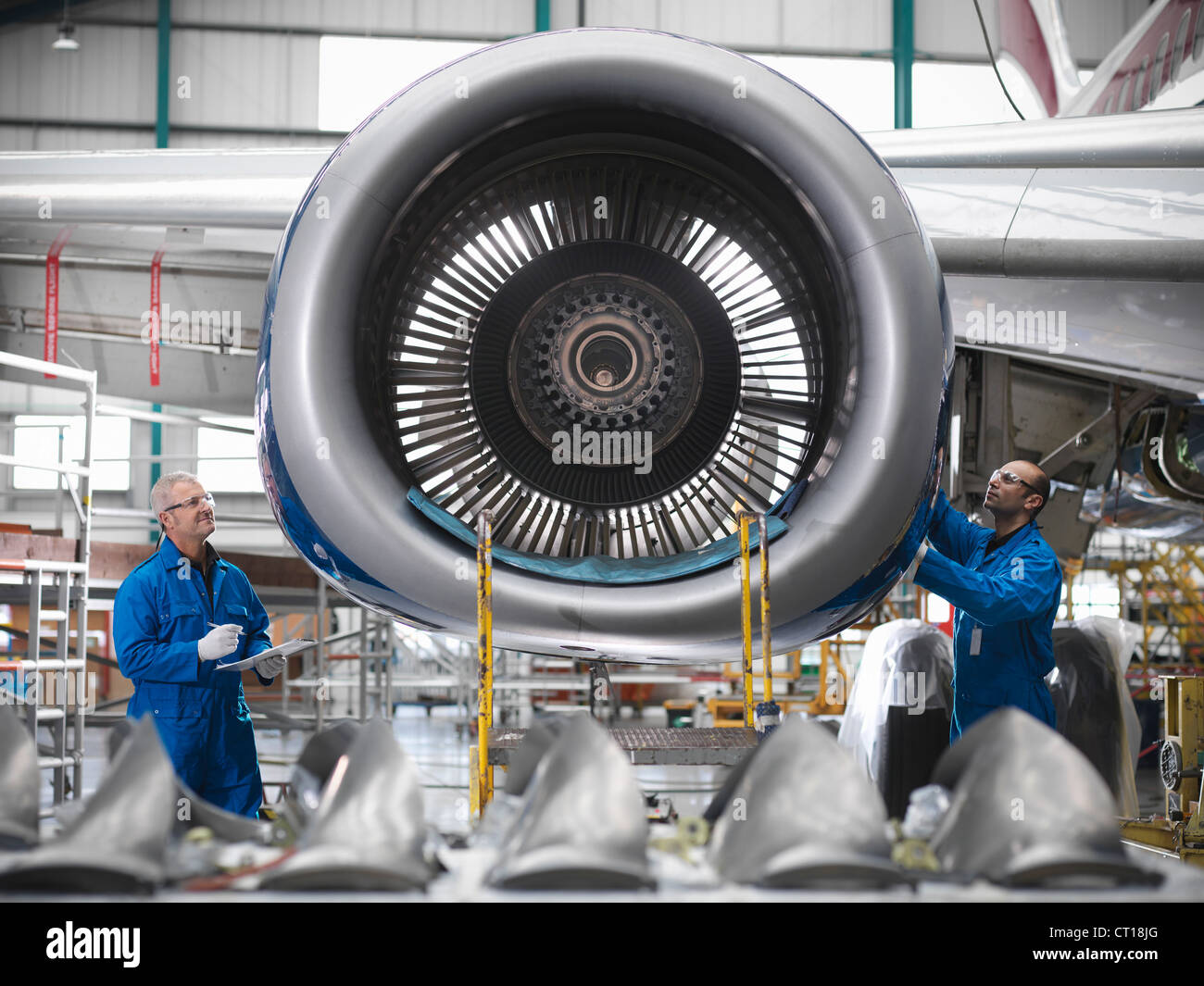 Aeroplane, jet engine hi-res stock photography and images - Alamy