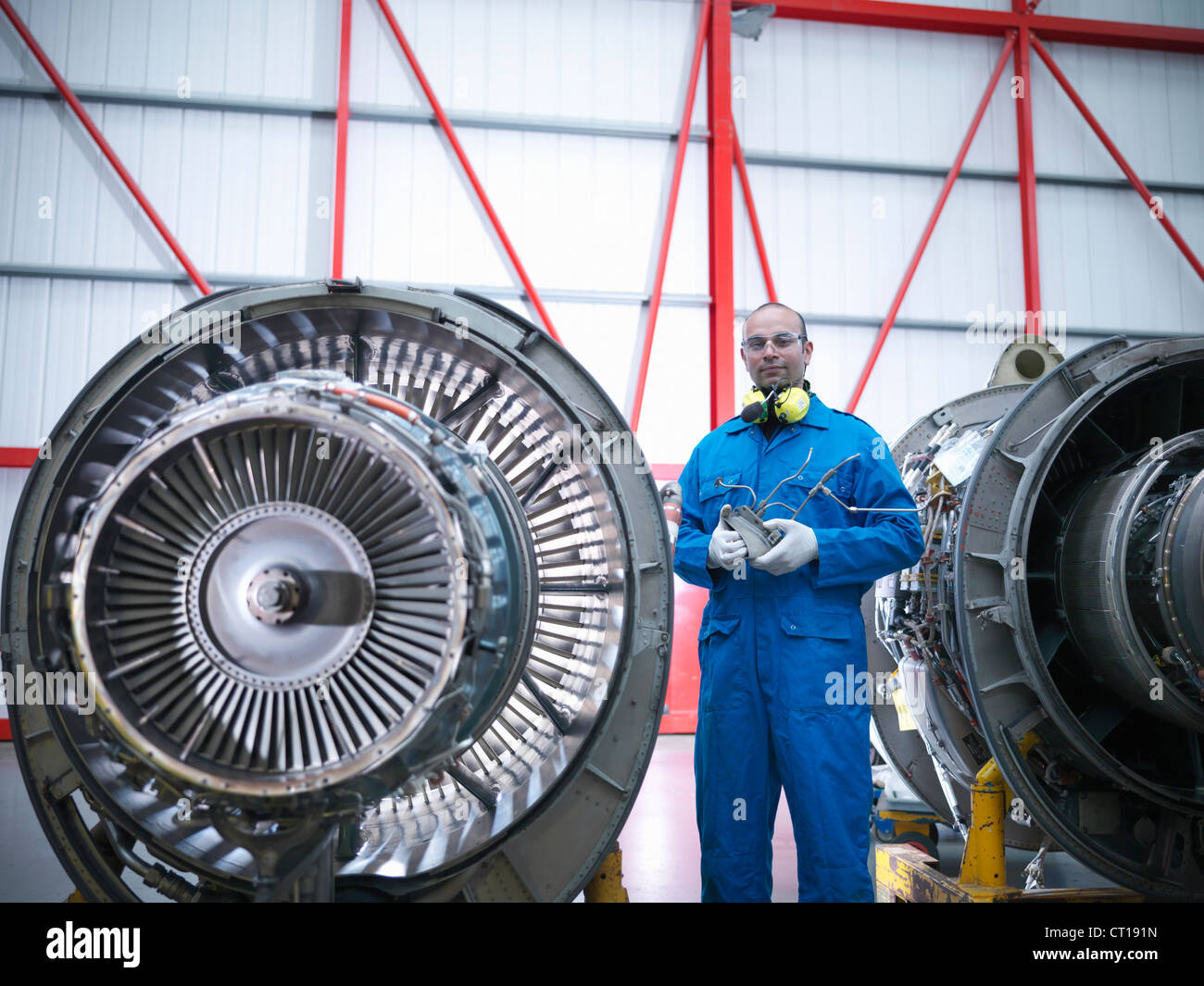 Airplane engines hi-res stock photography and images - Alamy