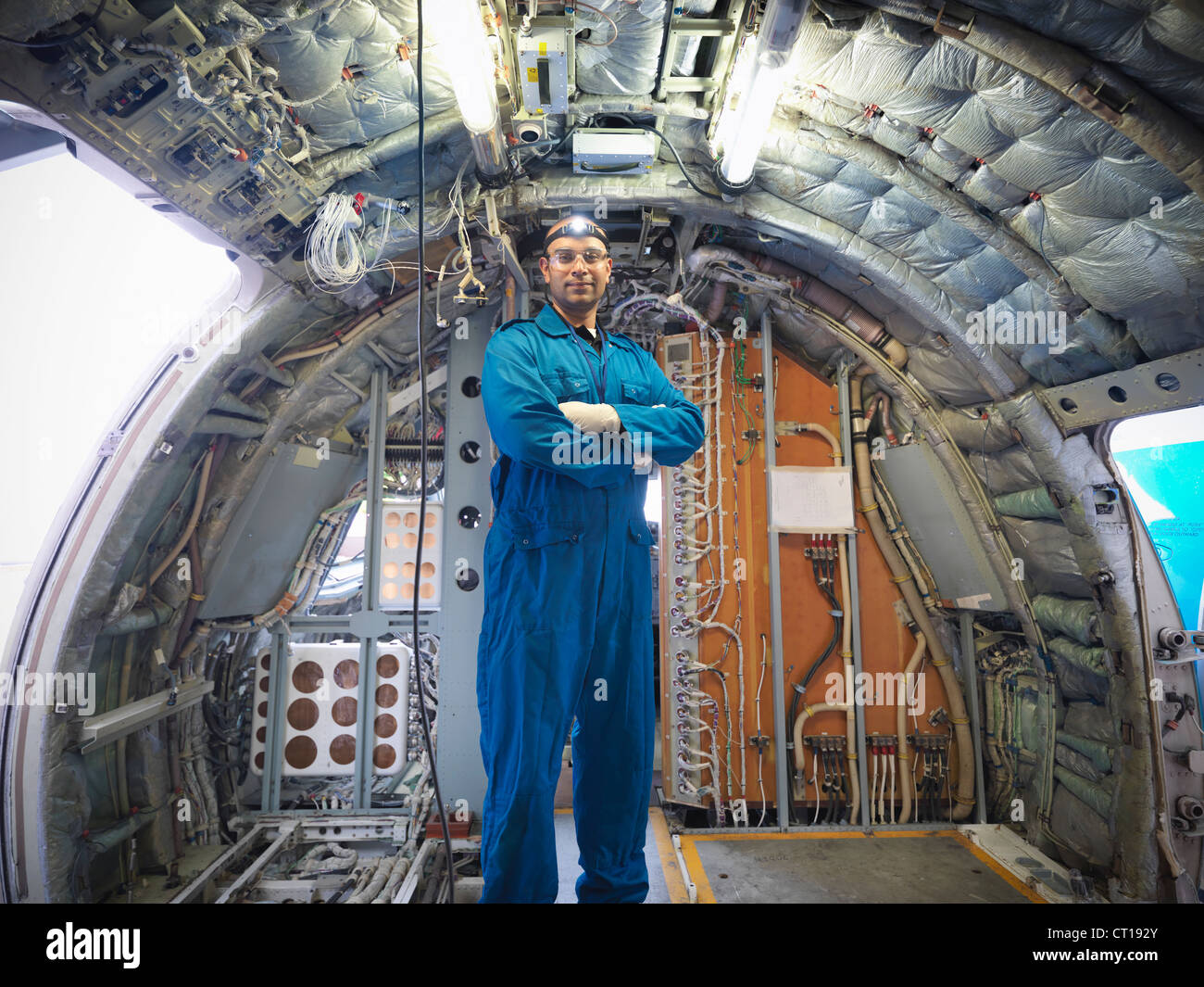 Aircraft technician hi-res stock photography and images - Alamy