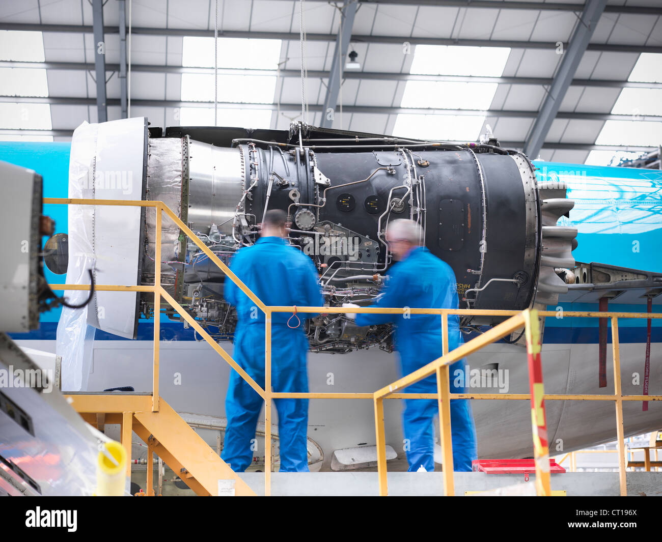 Airplane rear view hi-res stock photography and images - Alamy