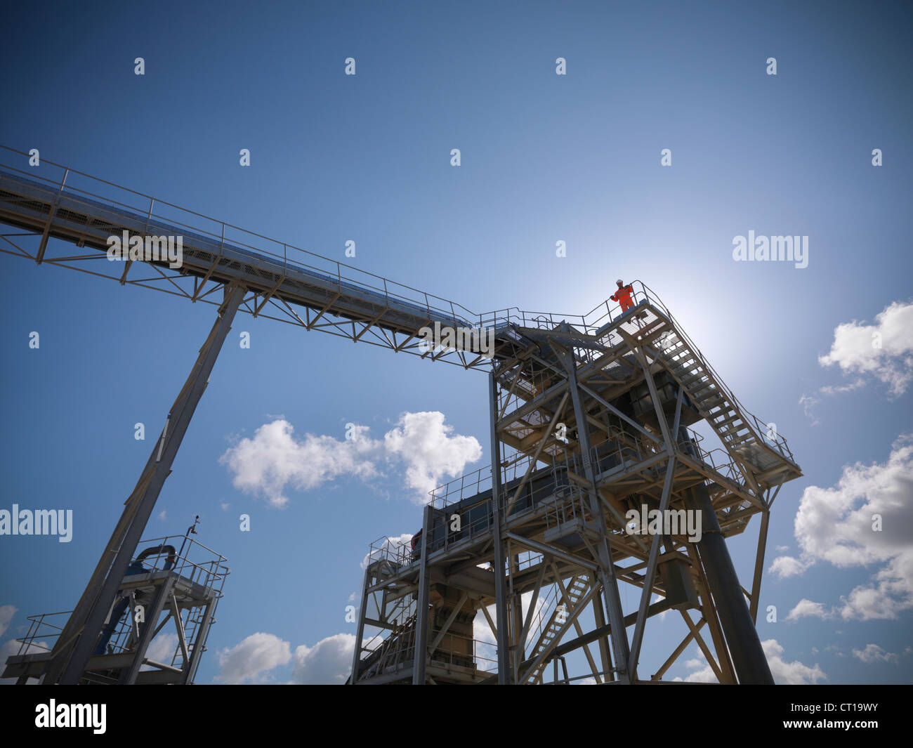 Conveyor tower hi-res stock photography and images - Alamy
