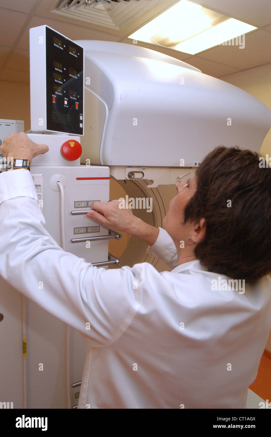 Gamma scanners hi-res stock photography and images - Alamy