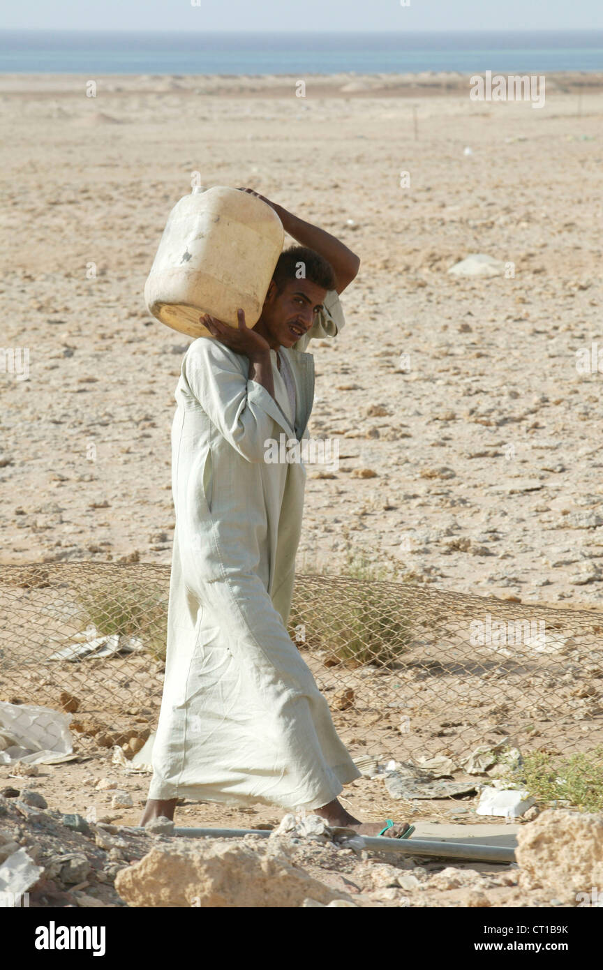Arid africa drought human hi-res stock photography and images - Alamy