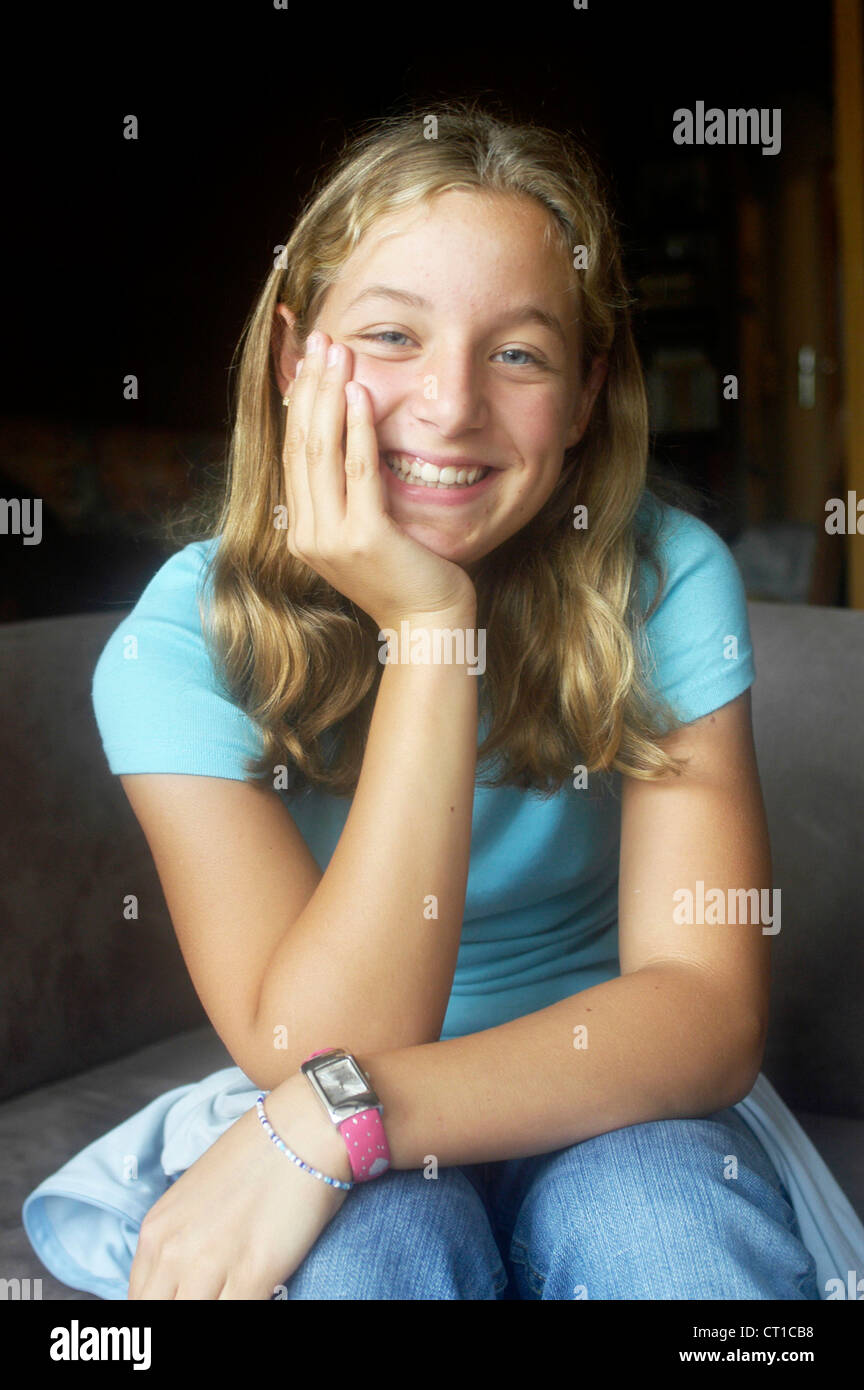 PORTRAIT OF ADOLESCENT GIRL Stock Photo - Alamy