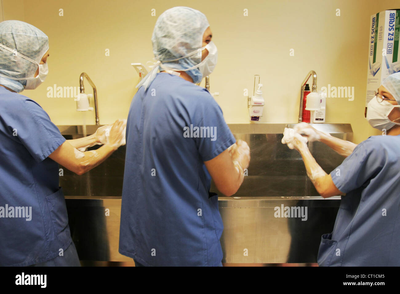 HAND WASHING IN HOSPITAL Stock Photo - Alamy