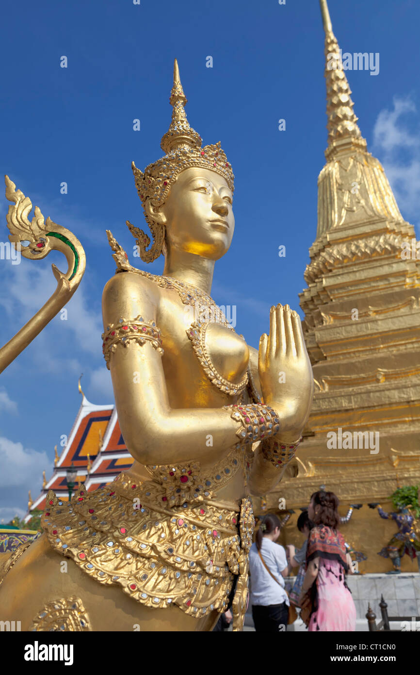 Golden kinnari statue hi-res stock photography and images - Alamy