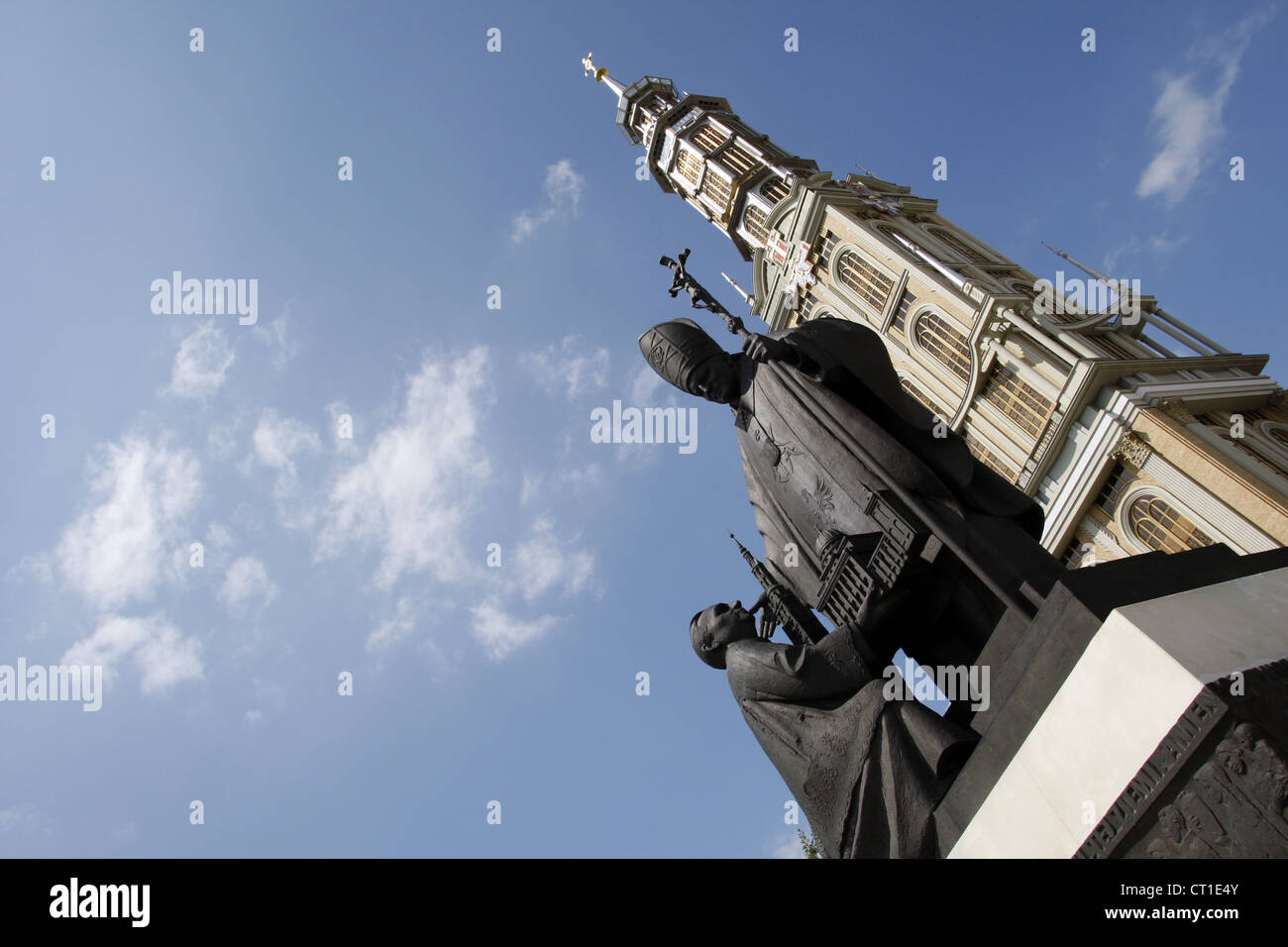STATUE OF POPE JOHN PAUL 2ND & BASILICA TOWER SANCTARIUM LICHEN STARY ...