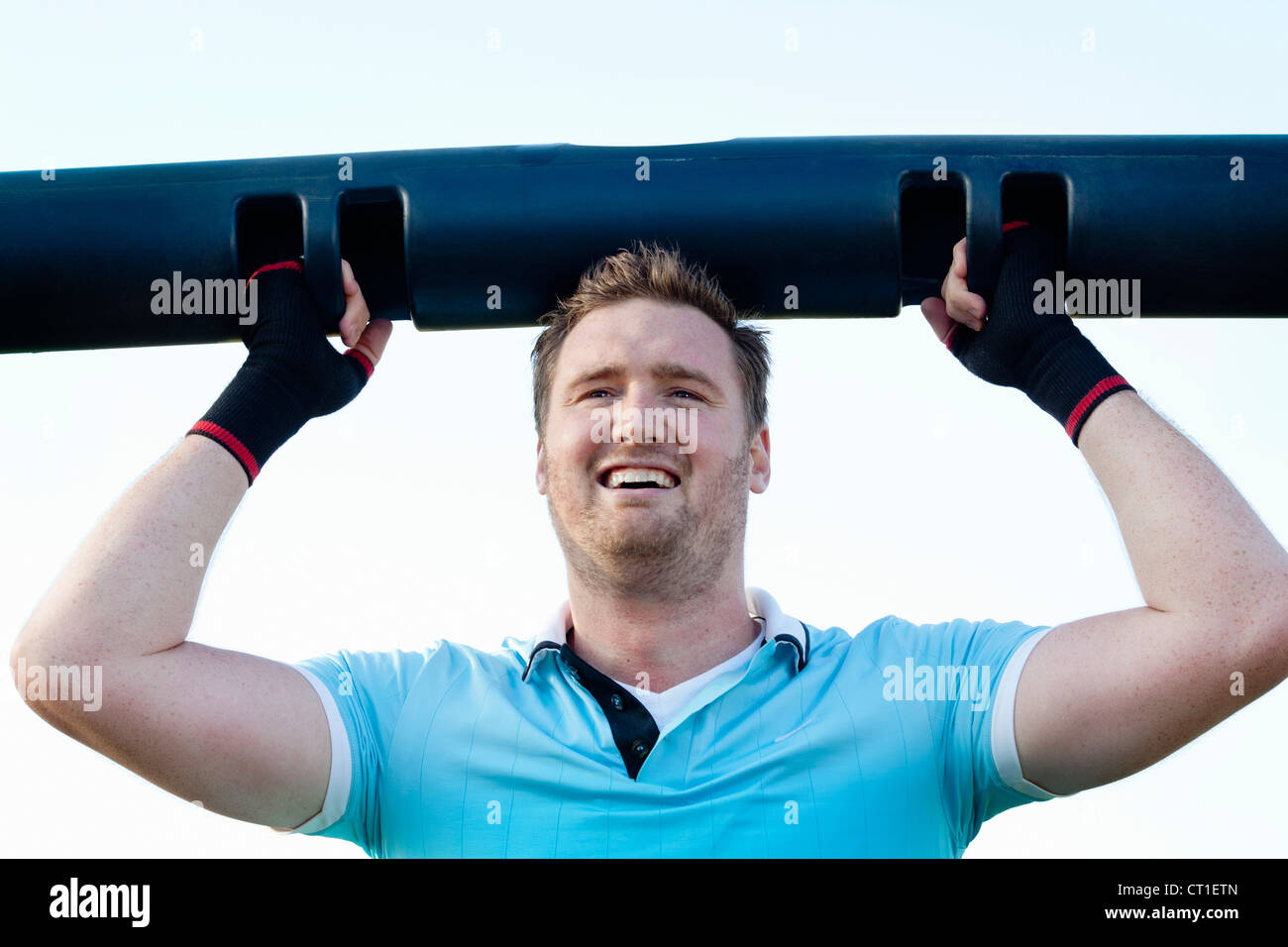 Lifting pipe hi-res stock photography and images - Alamy