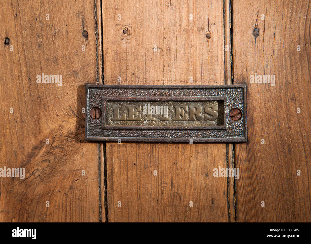 An old letterbox Stock Photo - Alamy