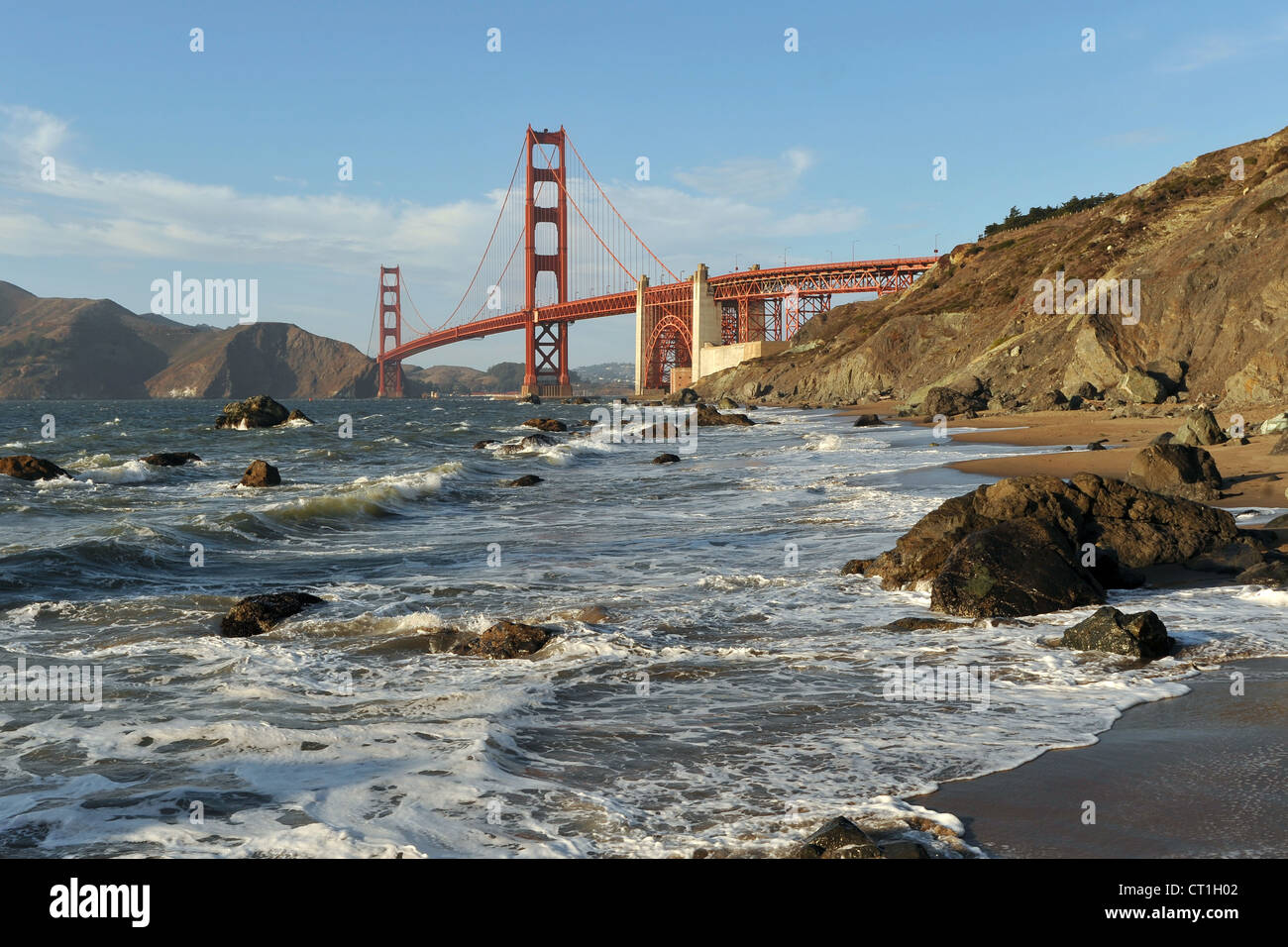 Beach and golden gate bridge hi-res stock photography and images - Alamy