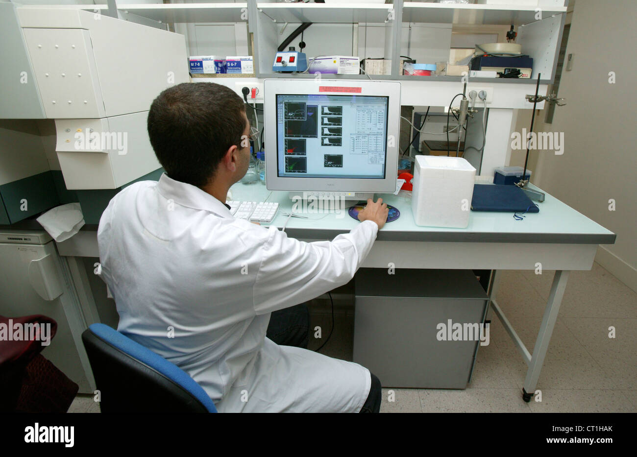 Cancer research information hi-res stock photography and images - Alamy
