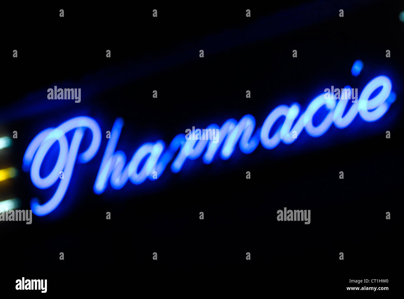 OUTSIDE OF A CHEMIST'S SHOP Stock Photo - Alamy