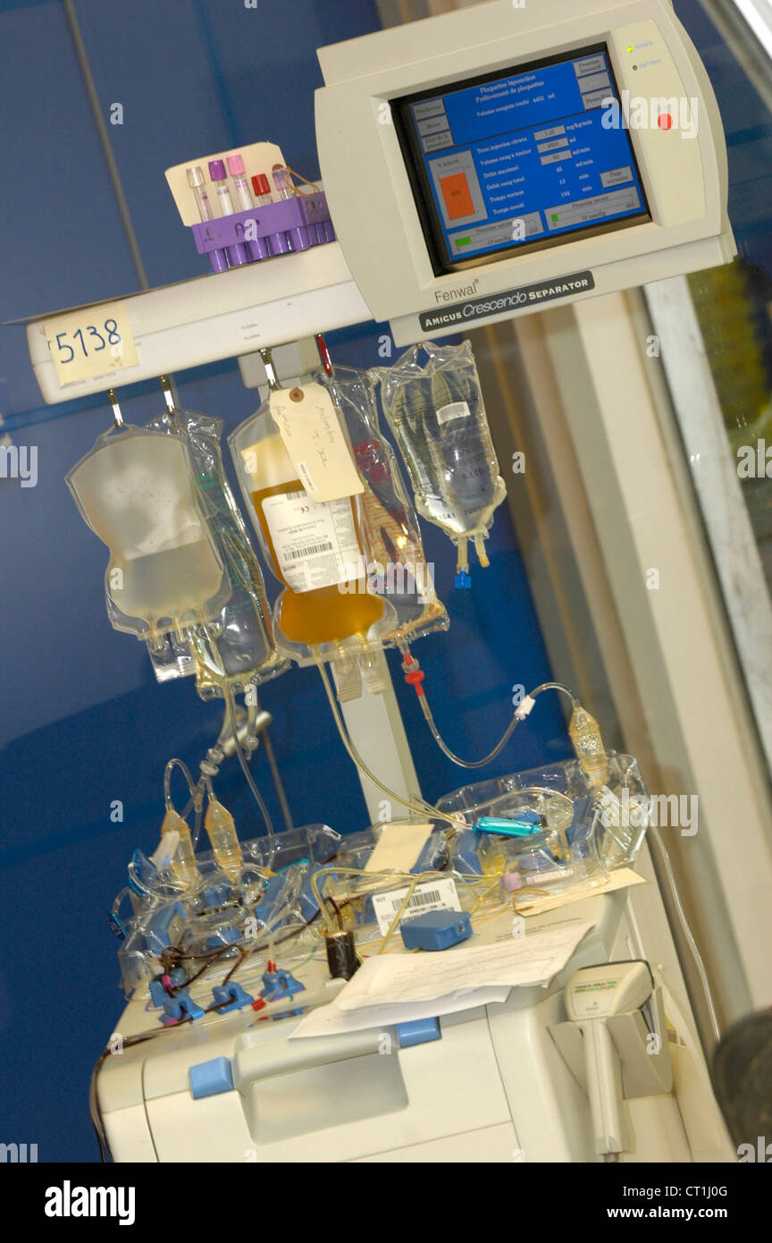 Apheresis transfusion bags hi-res stock photography and images - Alamy