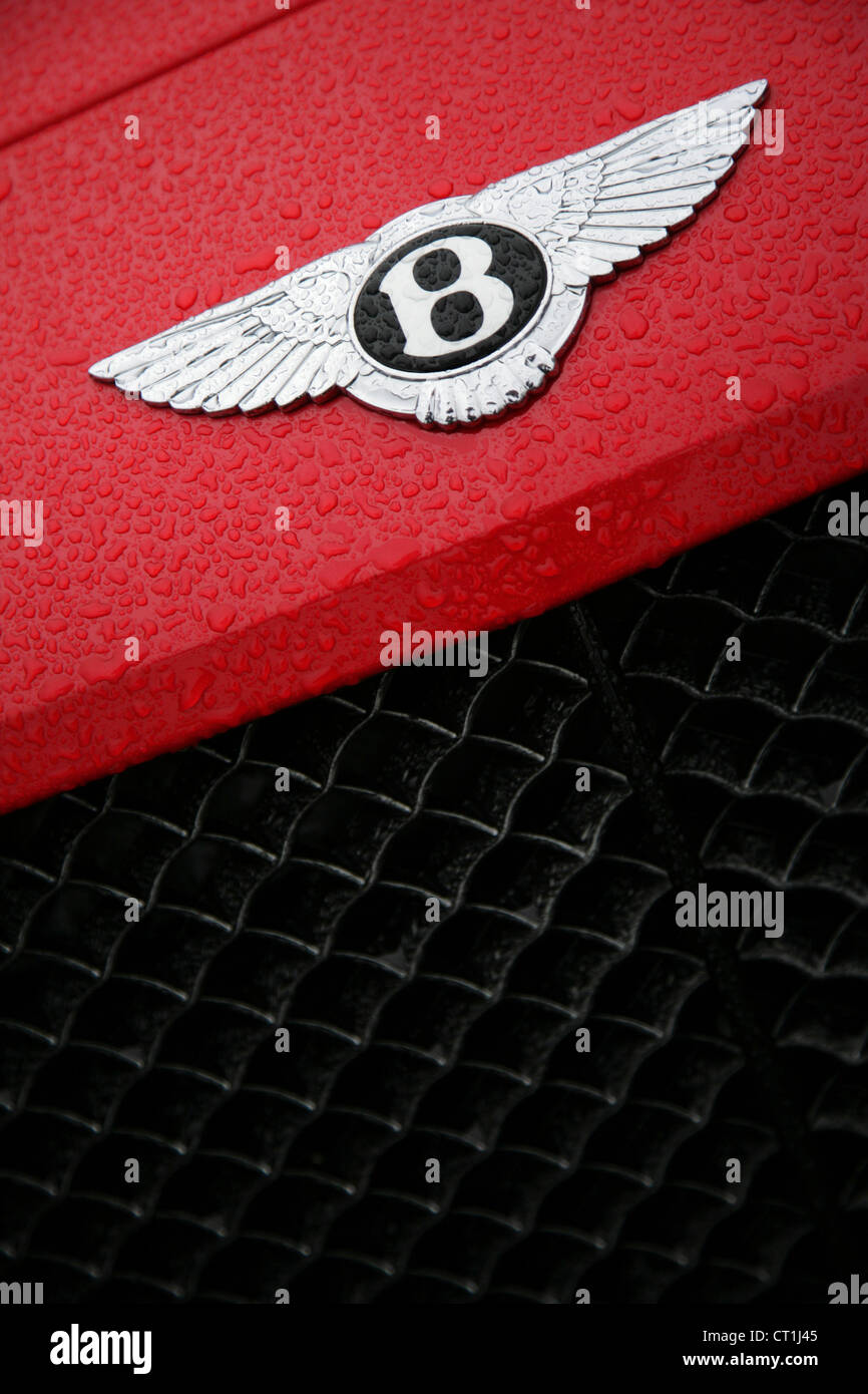 Red bentley car hi-res stock photography and images - Alamy