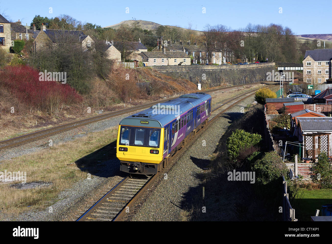 northen trains 142060 aproaches chinley with a Sheffield - Manchester ...
