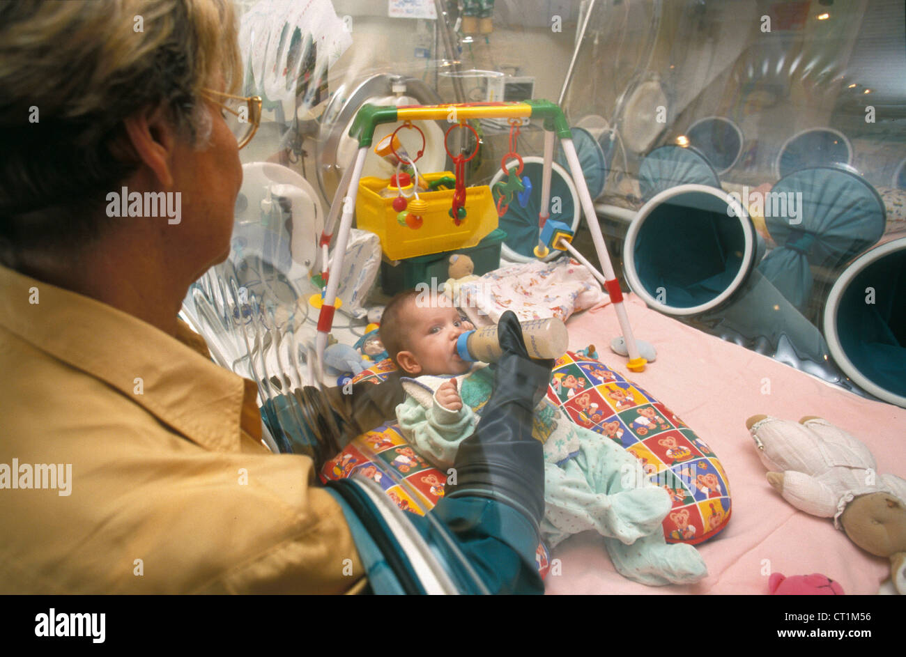 Children with immune deficiency hi-res stock photography and images - Alamy