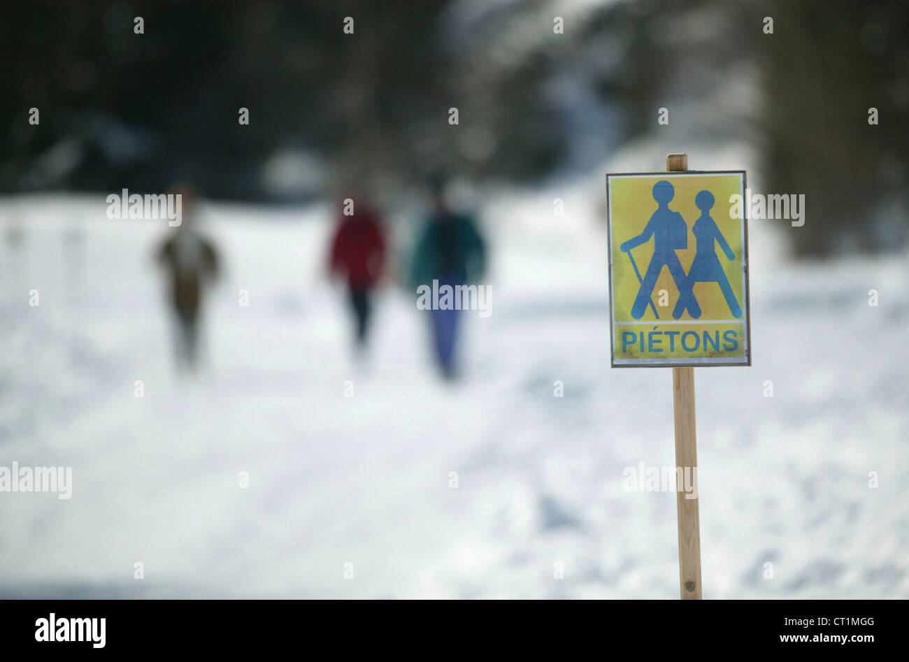 Blurred blurry signs signage hi-res stock photography and images - Alamy