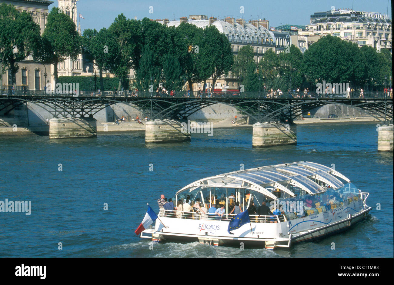 TOUR BOAT IN PARIS Stock Photo - Alamy