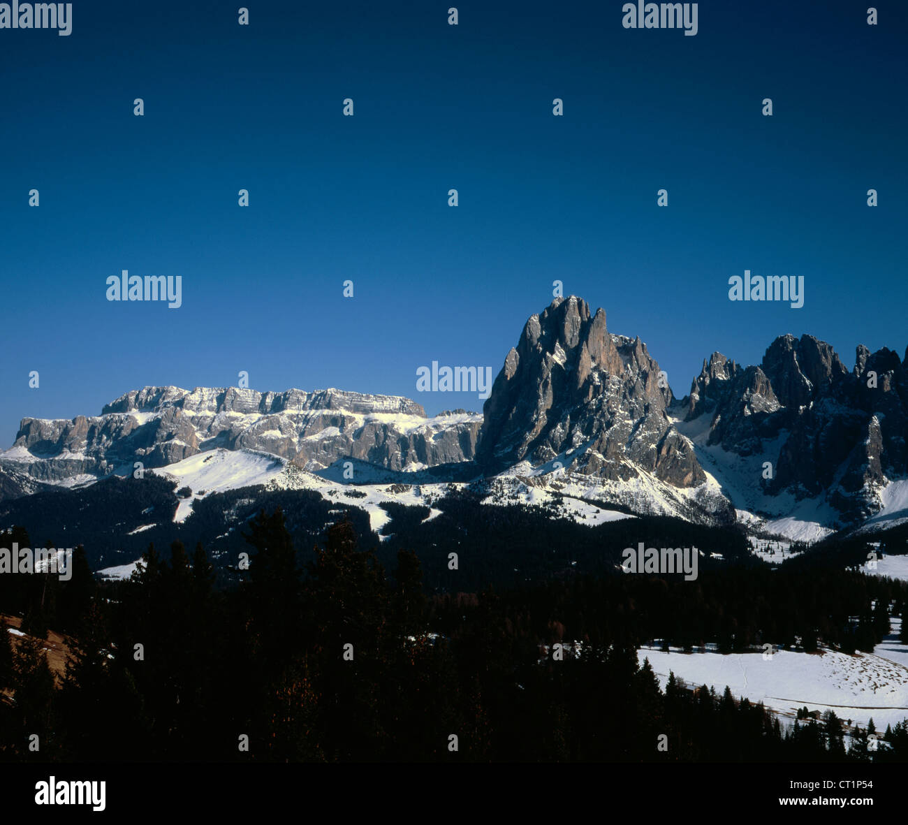 Sasso Piatto Plattkofel Sasplat and Sassolungo Langkofel Sella Gruppe ...