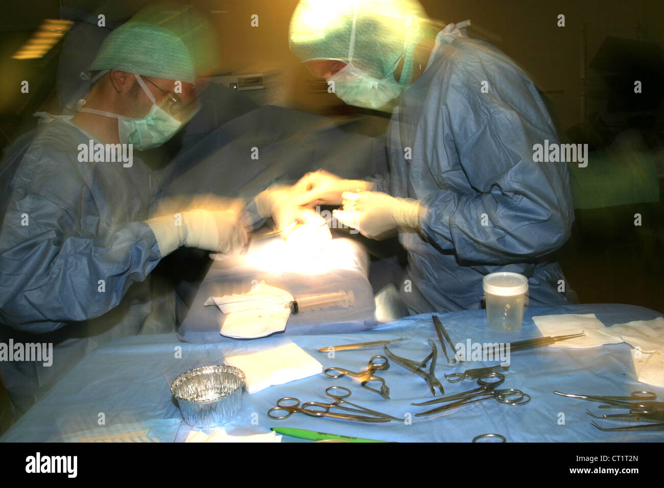 Hand and upper limb surgery hi-res stock photography and images - Alamy