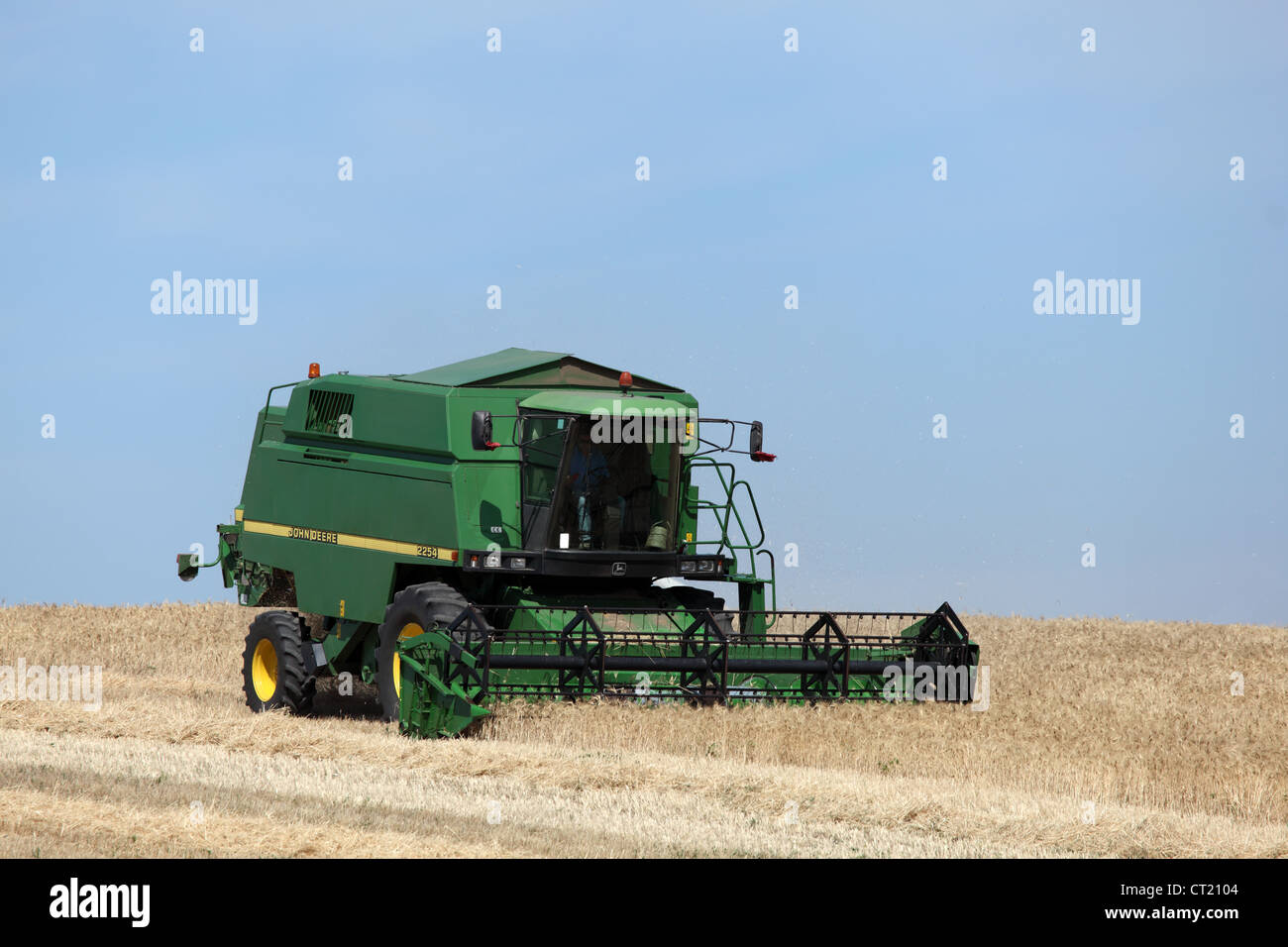 Harvesting corn field hi-res stock photography and images - Alamy
