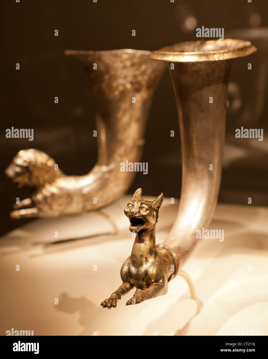 Wine horn with lion silver protome - Iran, Parthian period, 1st century ...