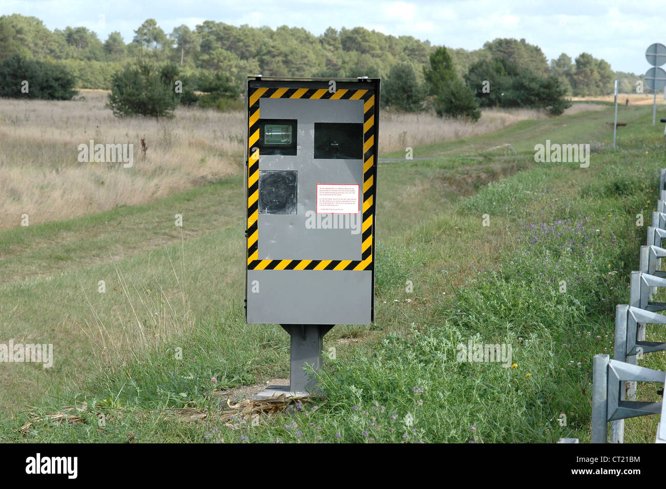 Radar apparatus hi-res stock photography and images - Alamy