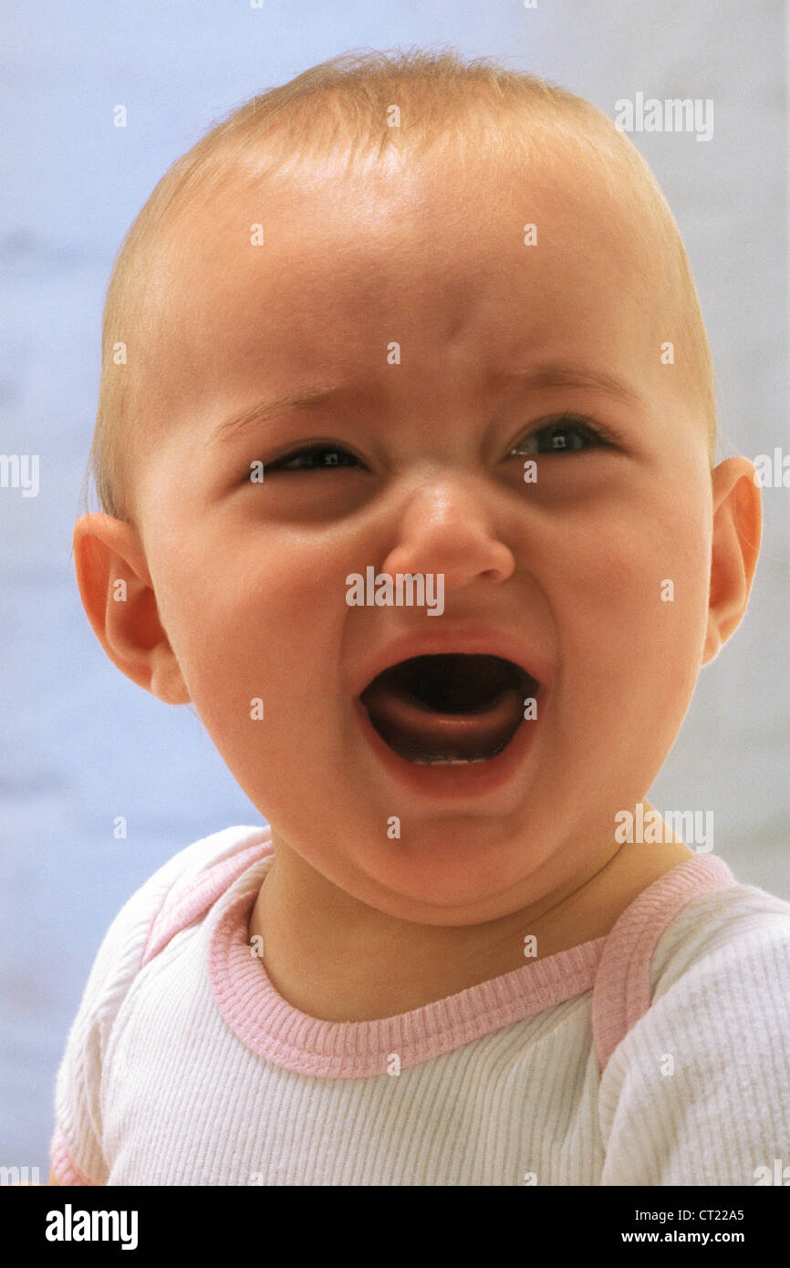 1 3 years old baby crying hi-res stock photography and images - Alamy