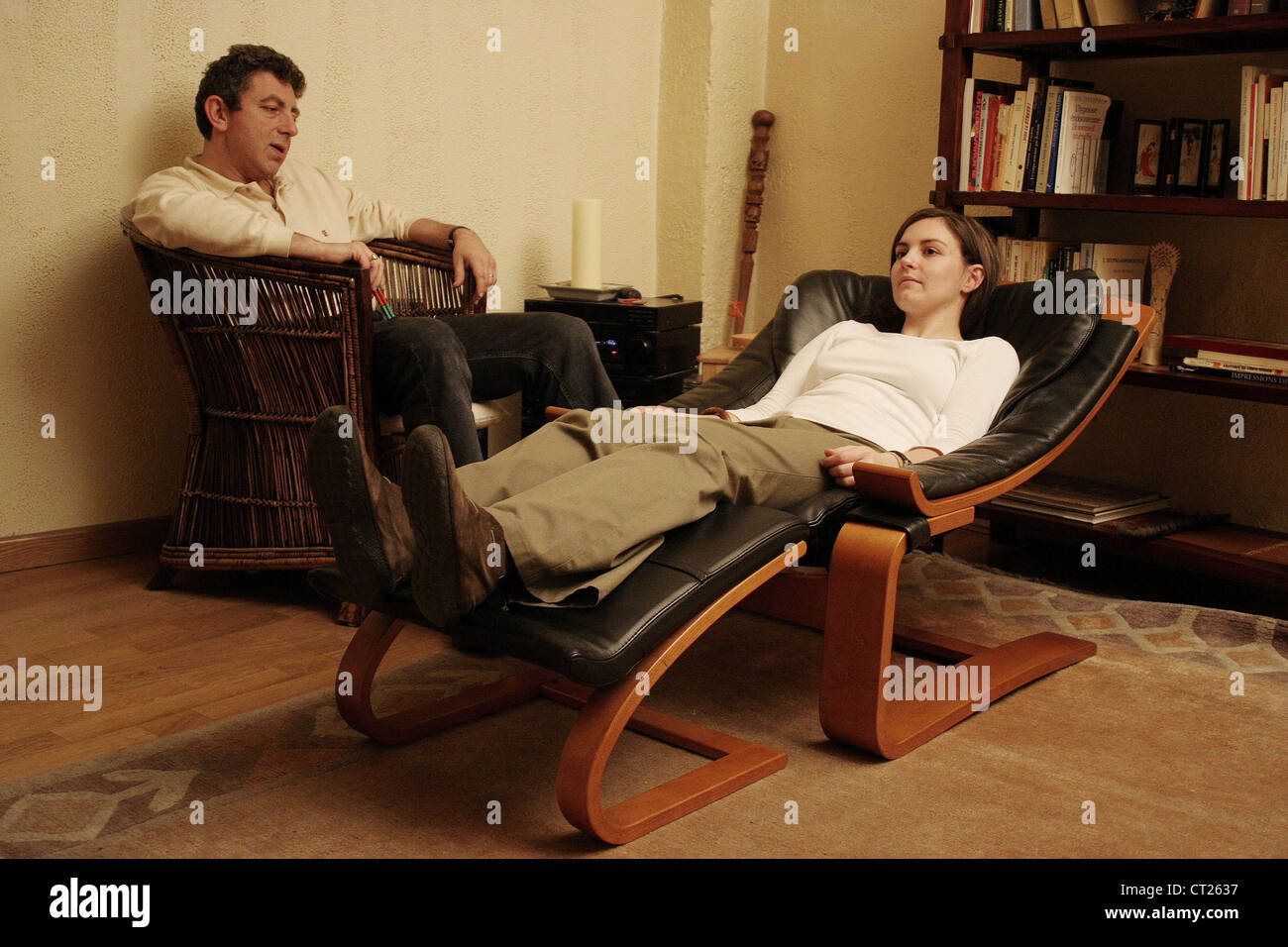 Hypnotherapists hi-res stock photography and images - Alamy