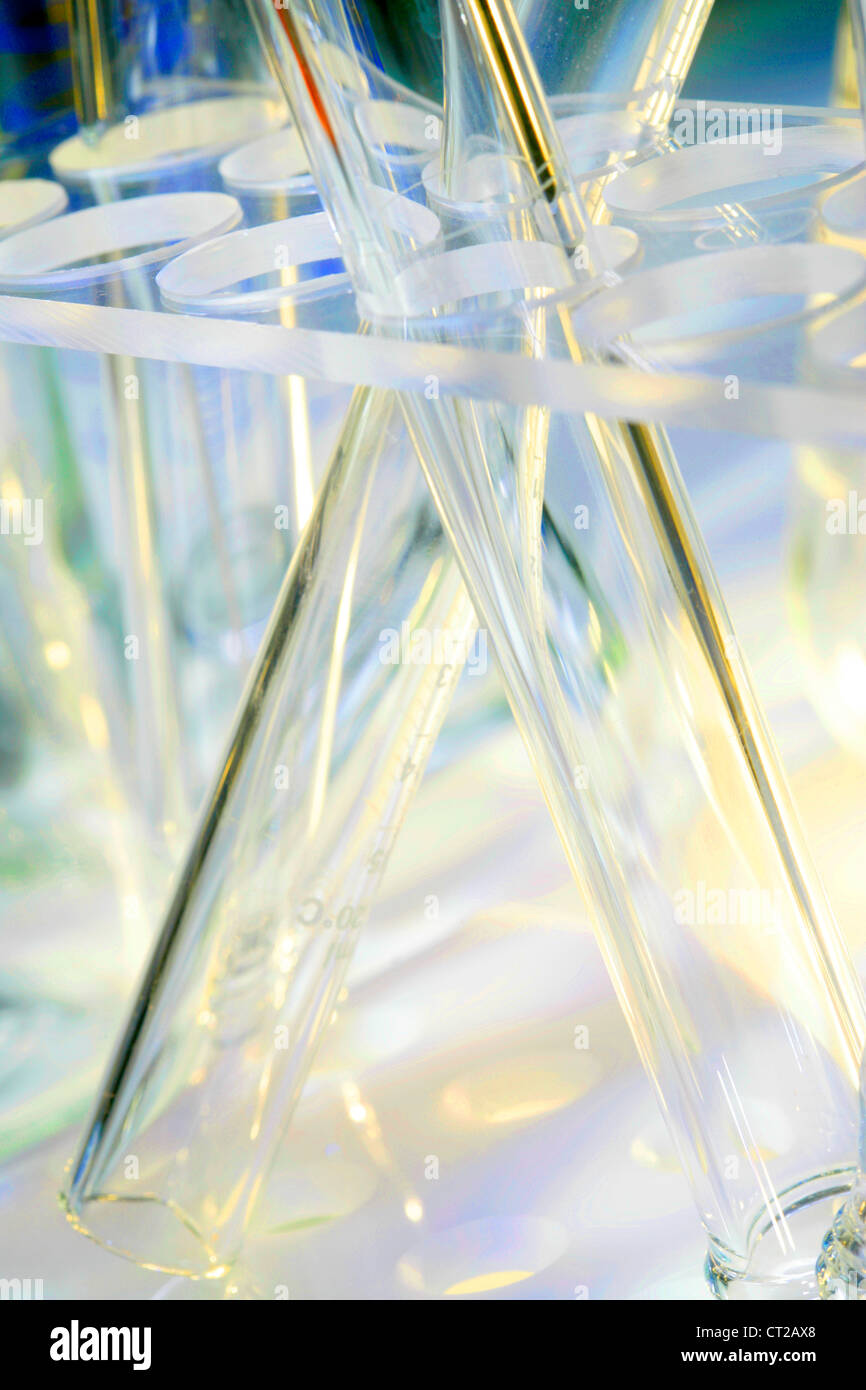Experiment test tubes racks hi-res stock photography and images - Alamy