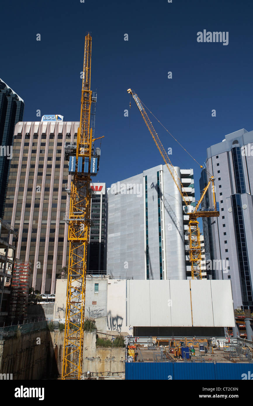 Perth skyscraper construction building hi-res stock photography and ...