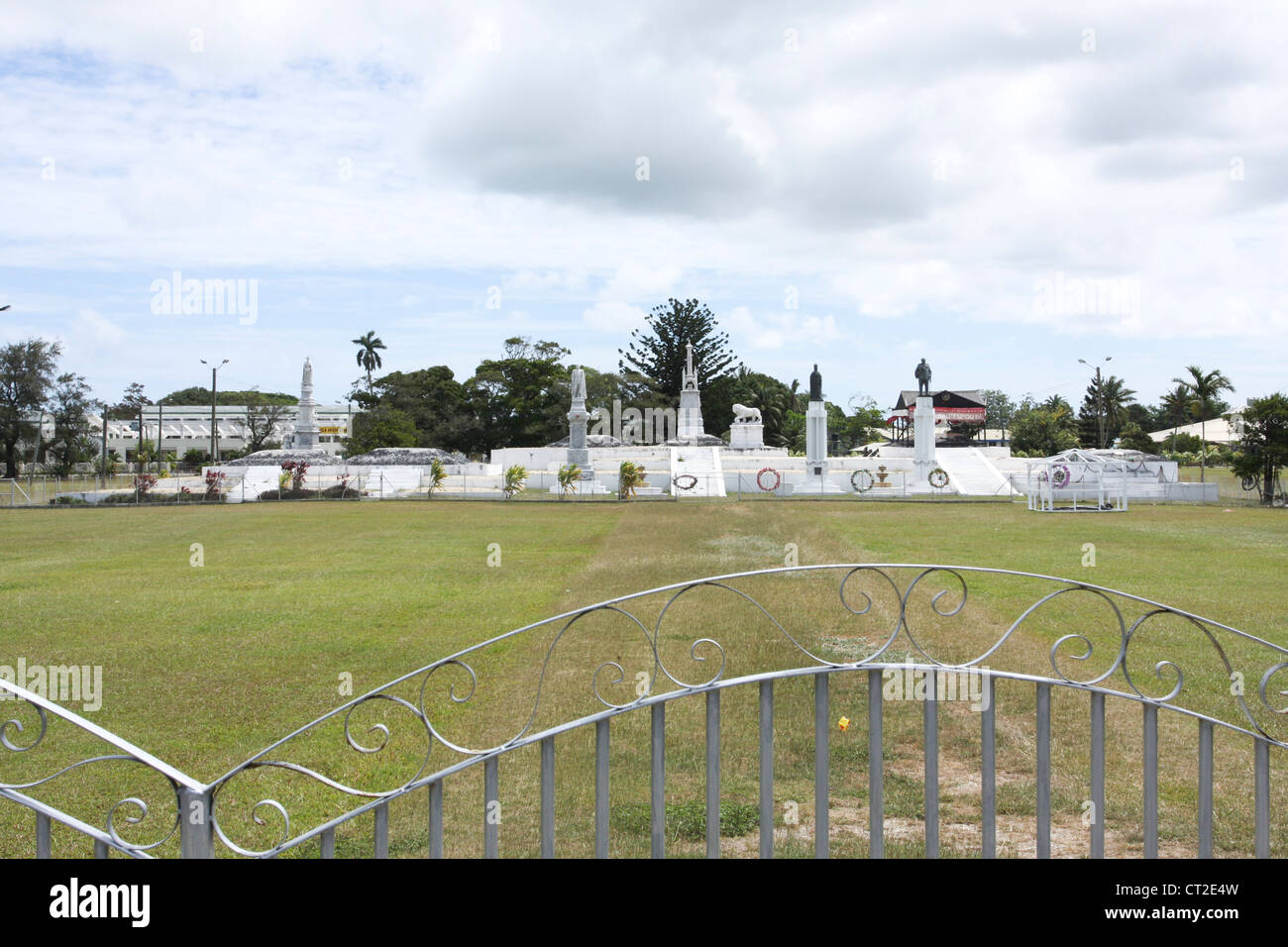 Polynesian grave hi-res stock photography and images - Alamy