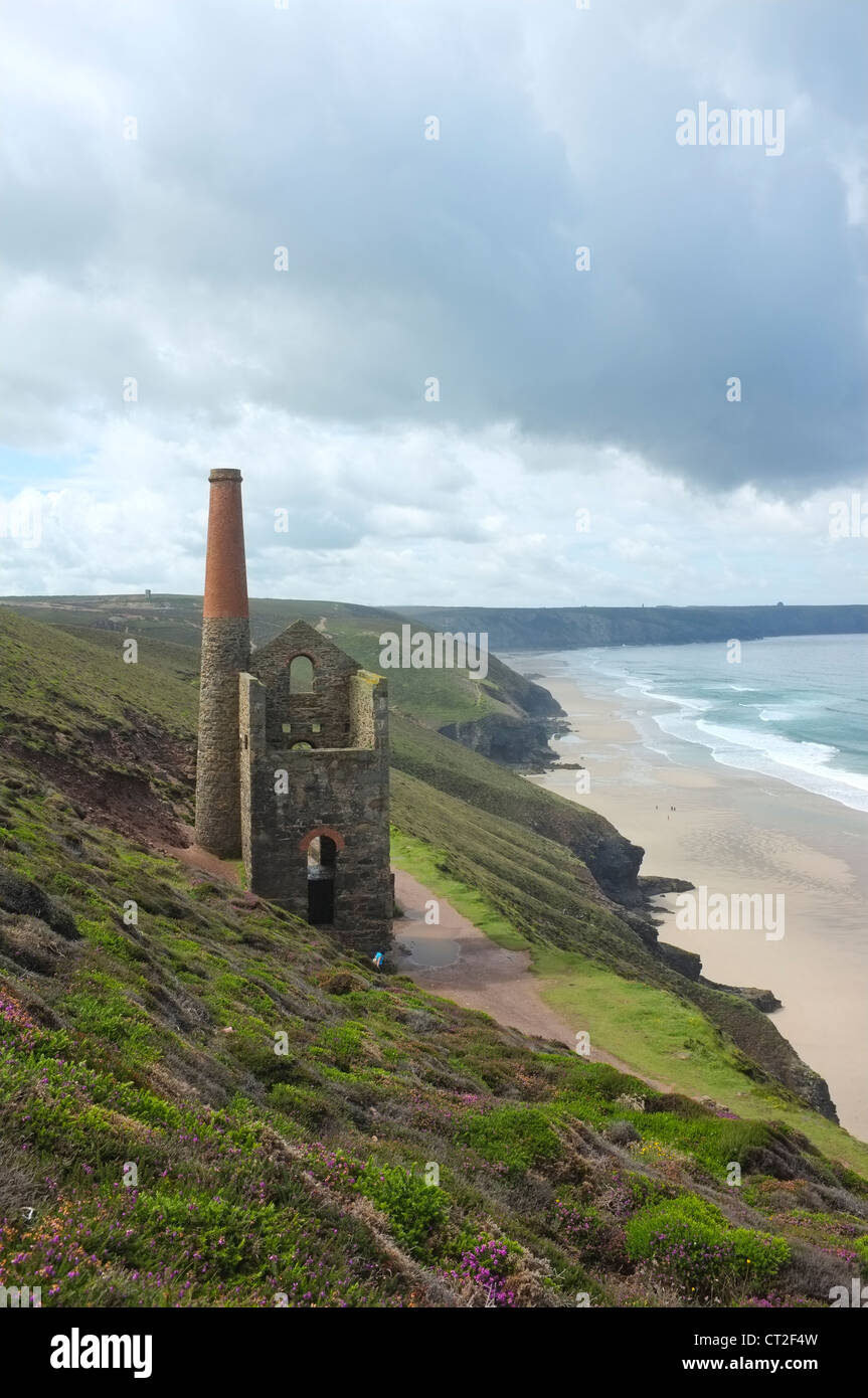 Engine House Cornwall Stock Photo - Alamy
