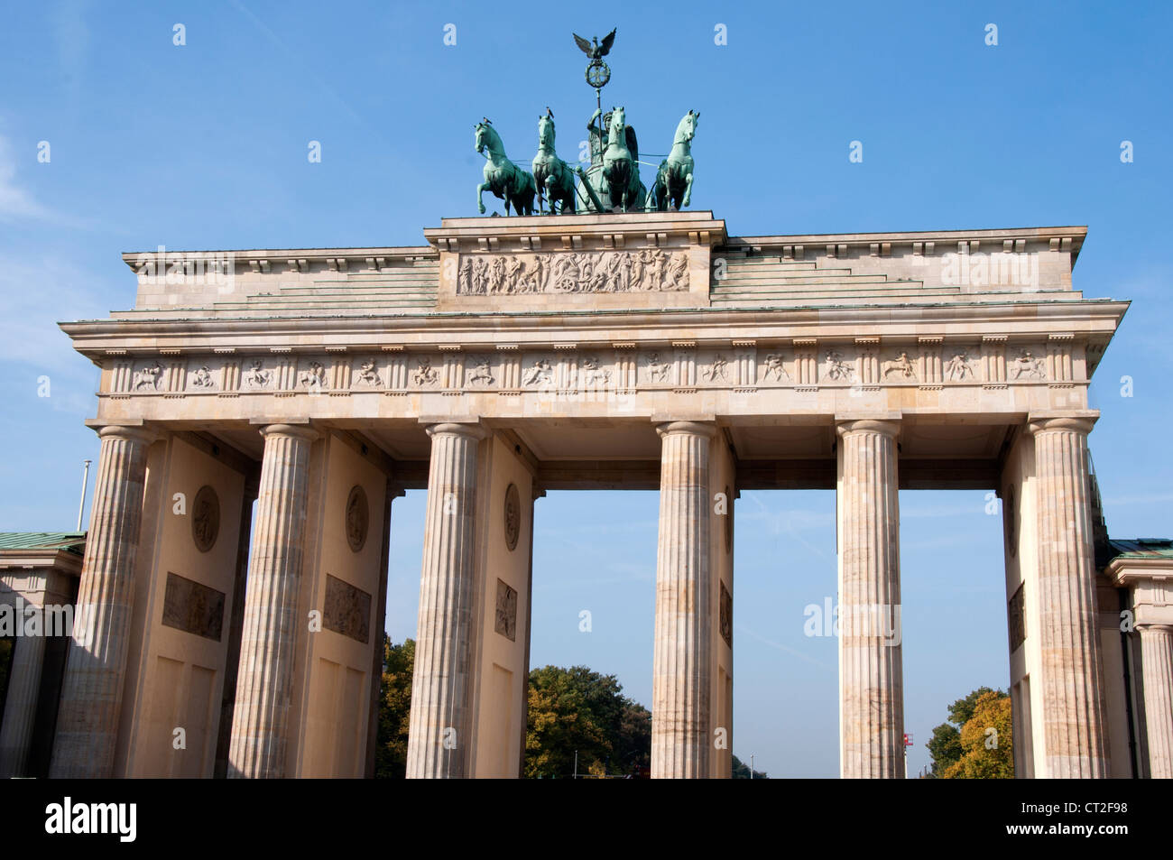 Brandenburg gate brandenburger tor symbol berlin germany arch monument ...