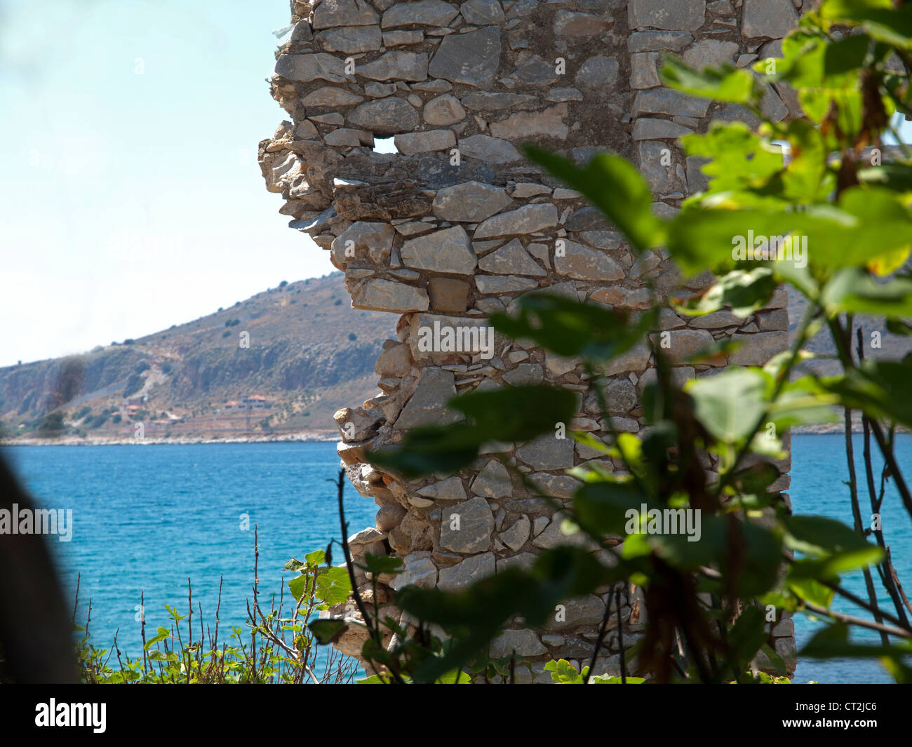 Crumbling old sea wall hi-res stock photography and images - Alamy