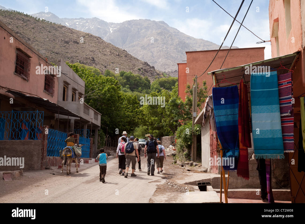 Villages of the high atlas hi-res stock photography and images - Alamy