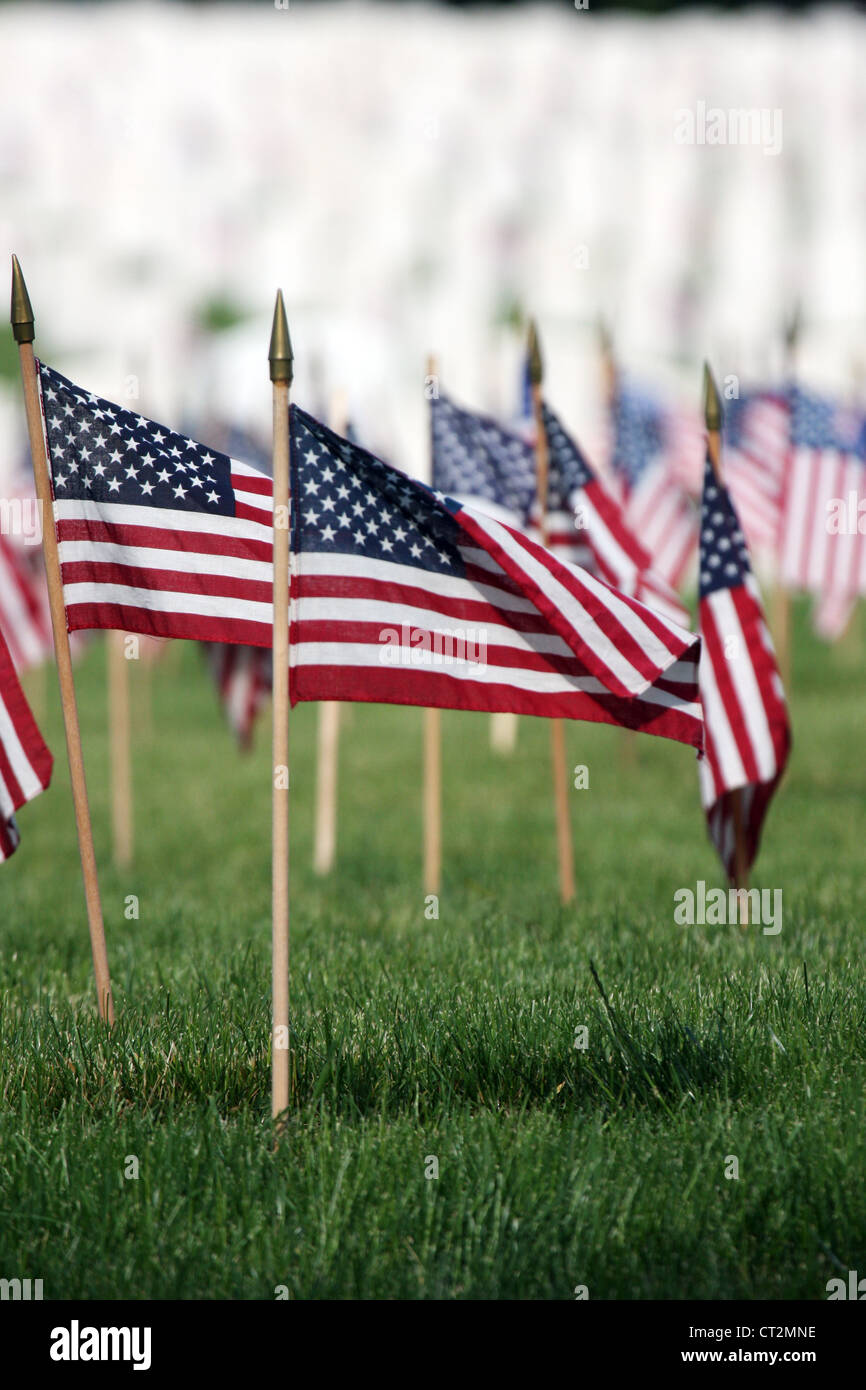 American soldiers flying hi-res stock photography and images - Alamy