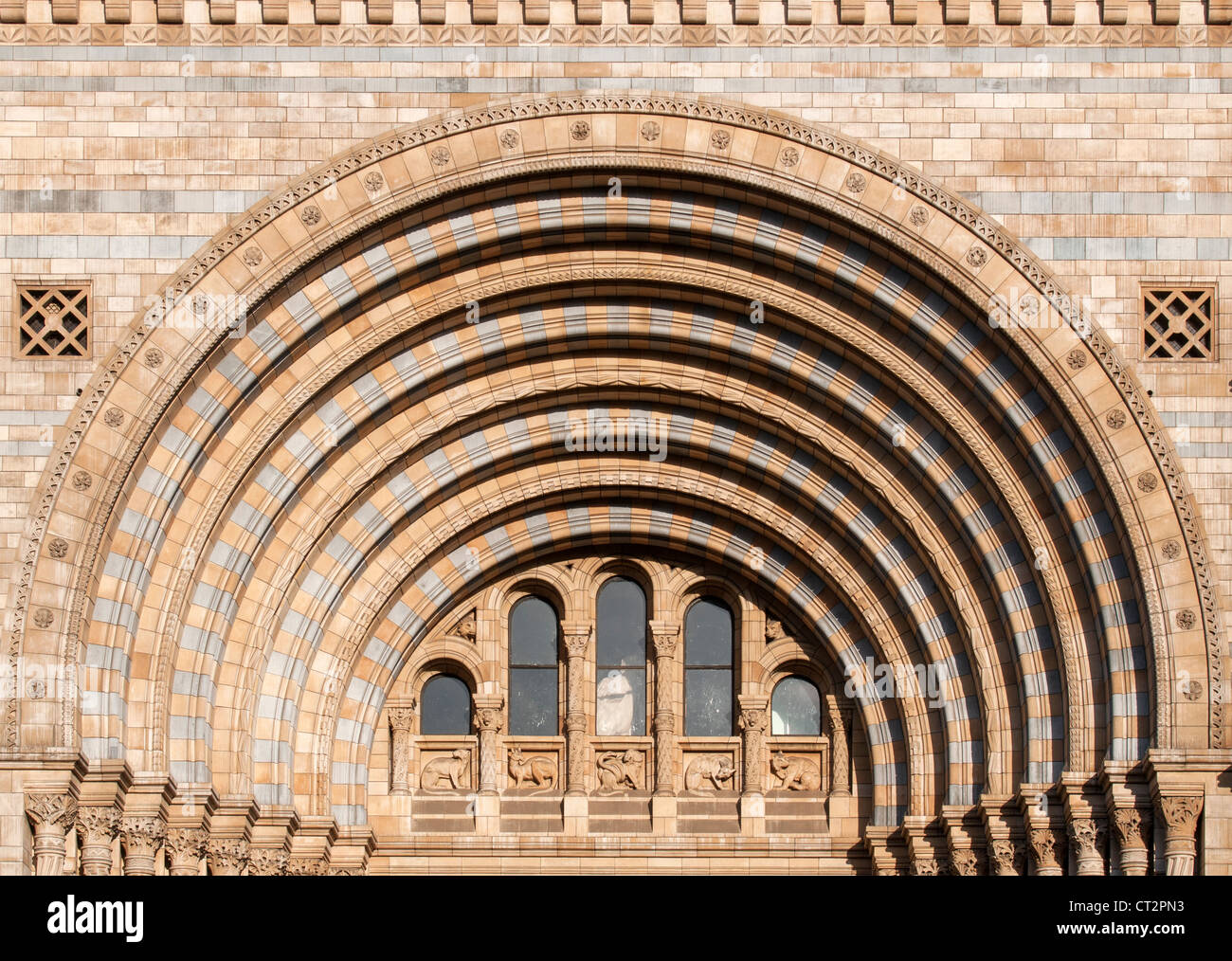 Victorian terracotta building facade hi-res stock photography and ...