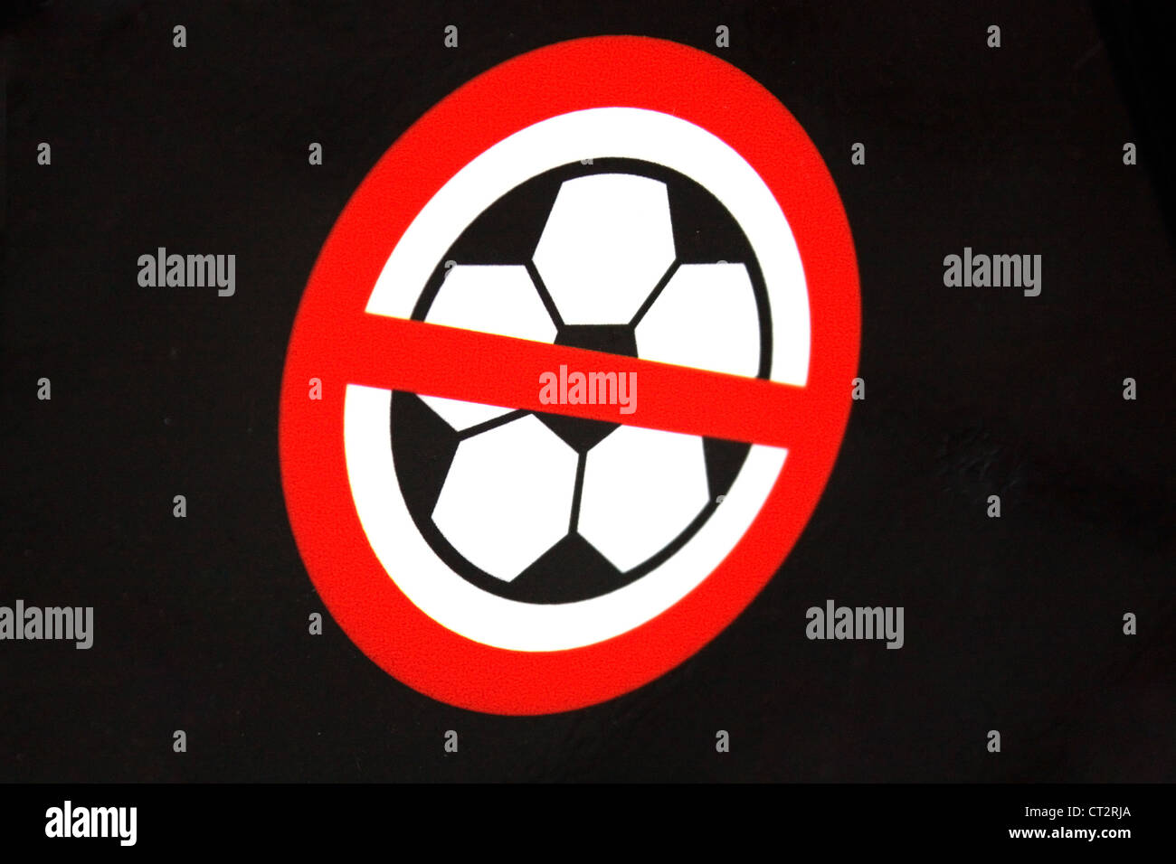 All ball games prohibited hi-res stock photography and images - Alamy