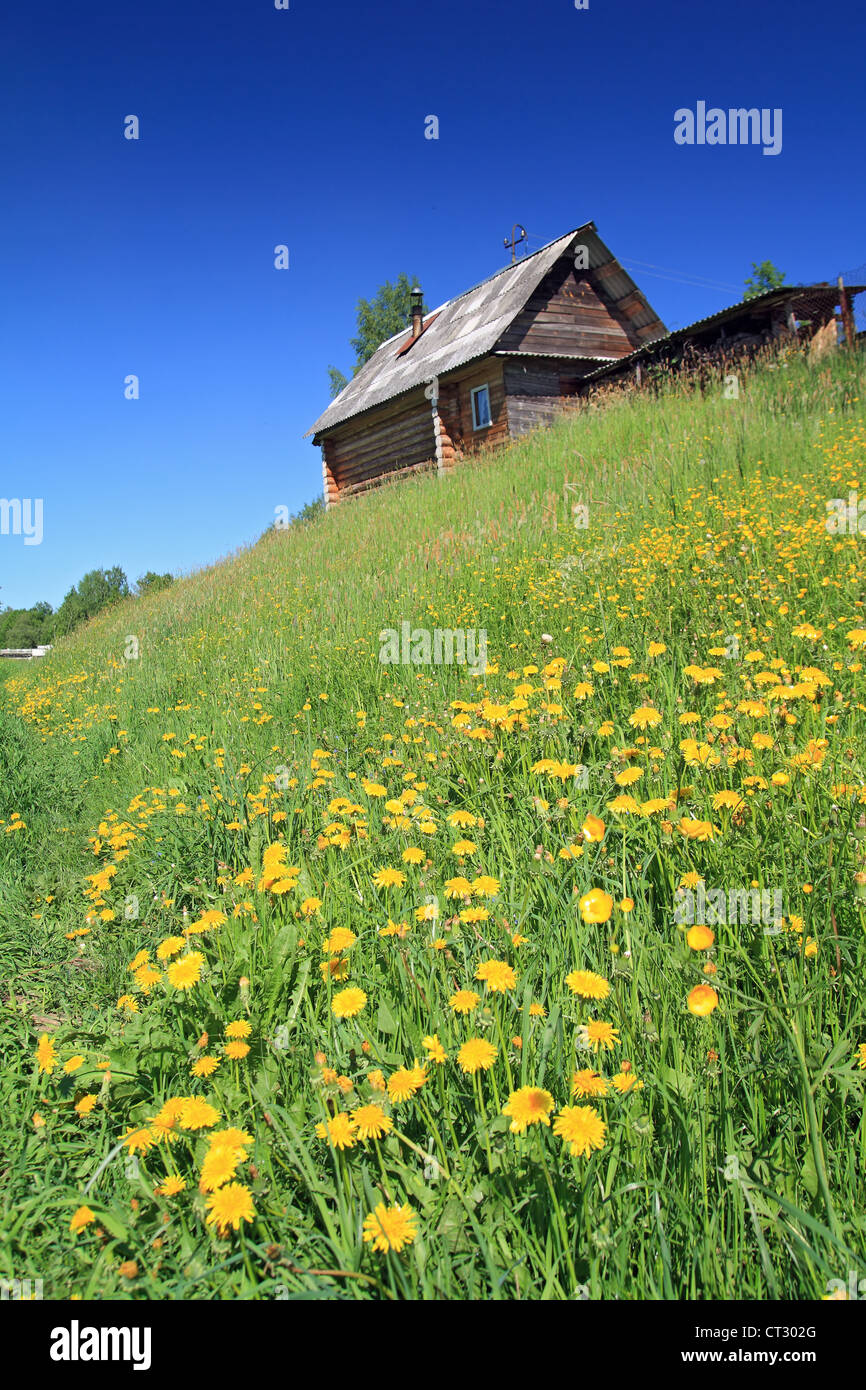 Small house on new hi-res stock photography and images - Alamy