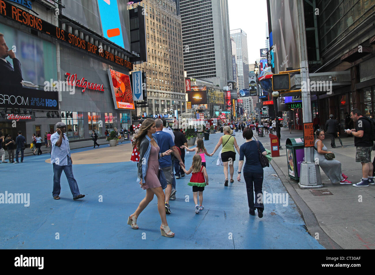 New York Pedestrian Zone High Resolution Stock Photography and Images ...