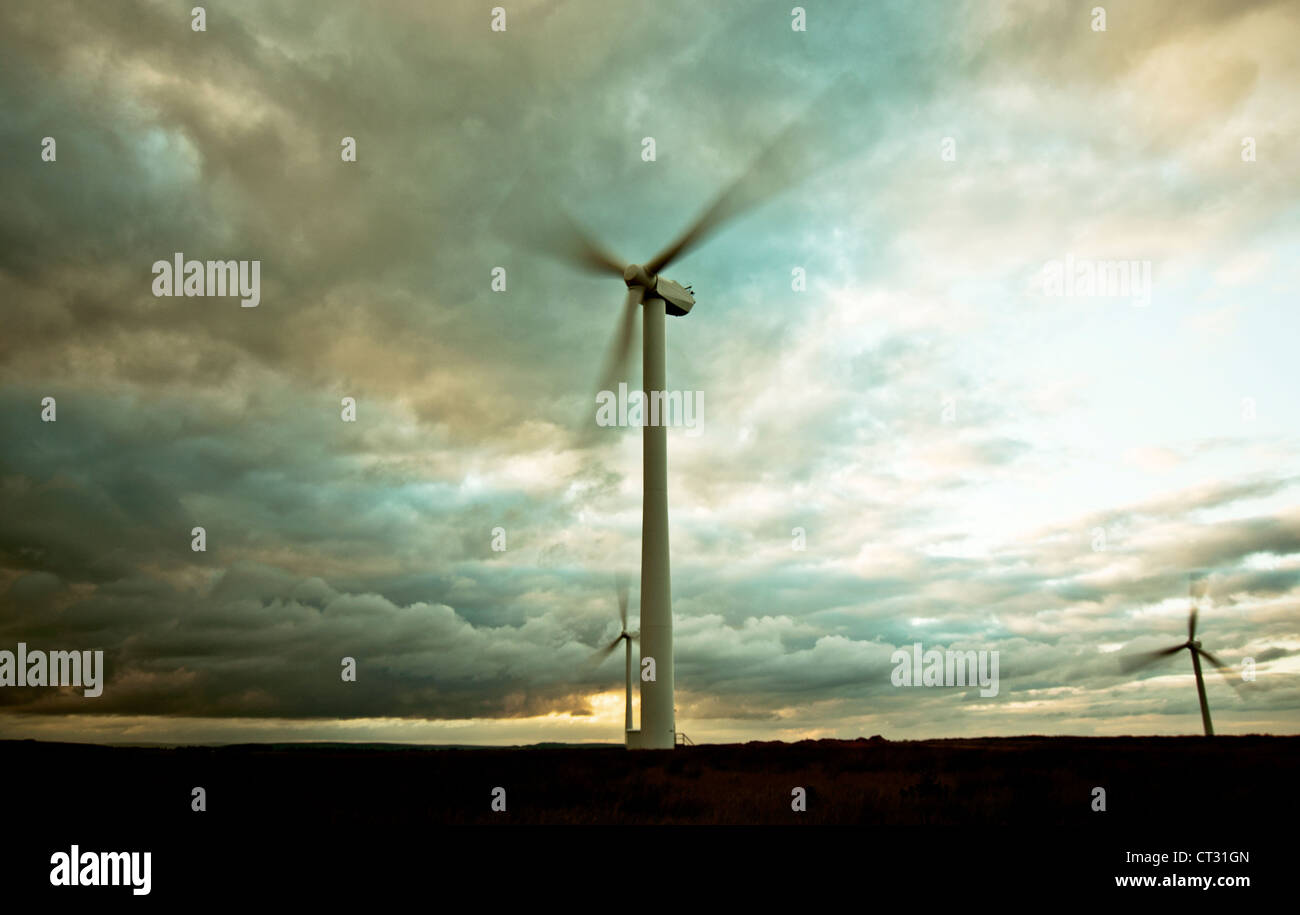 Wind turbine near Harrogate in North Yorkshire Stock Photo - Alamy