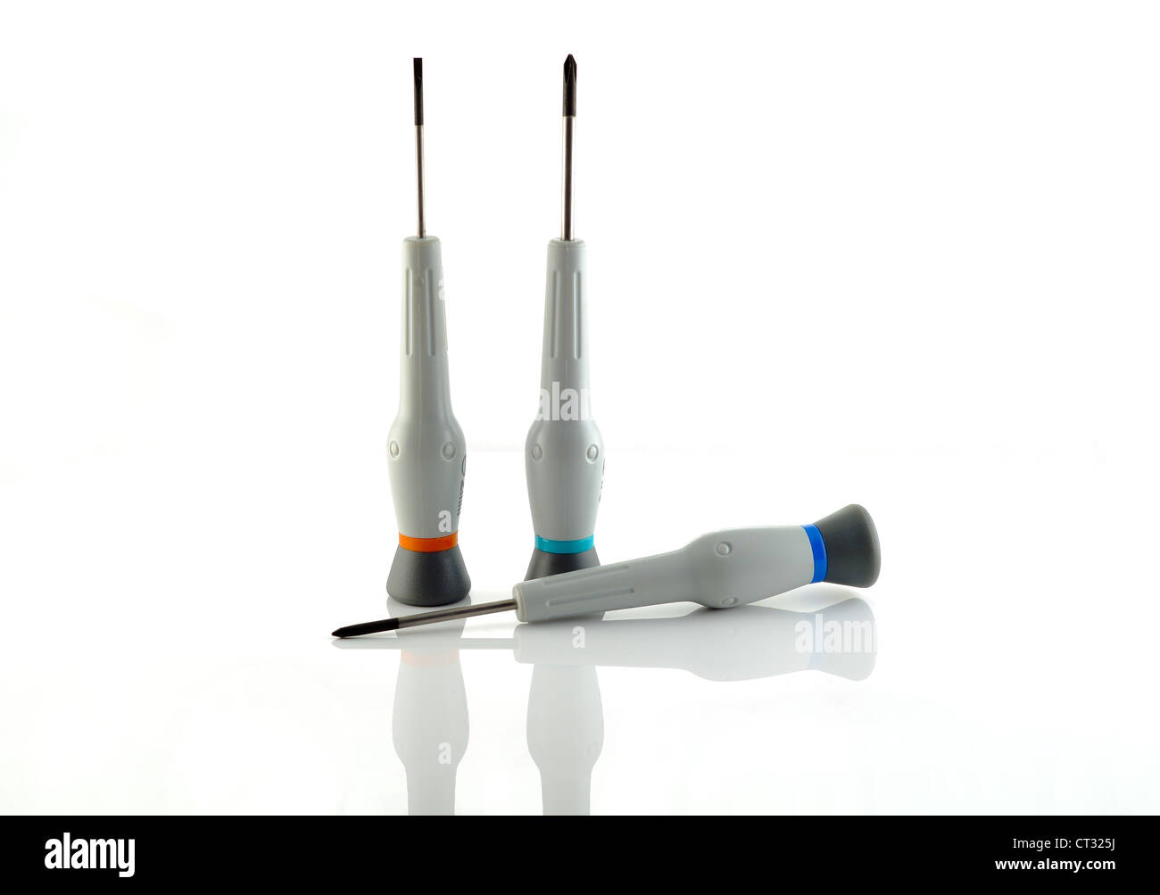 Cross attach hi-res stock photography and images - Alamy