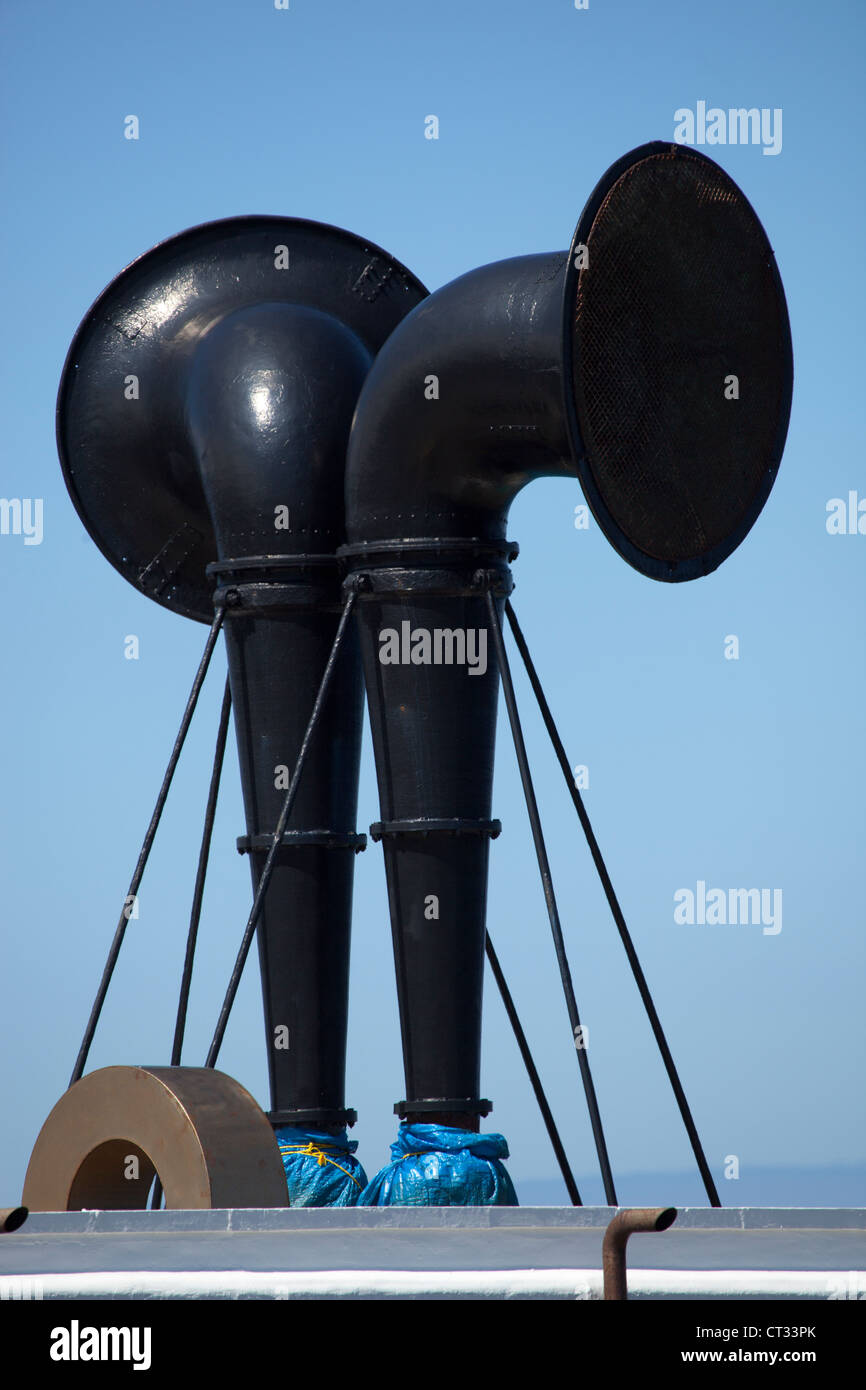 Foghorn house hi-res stock photography and images - Alamy