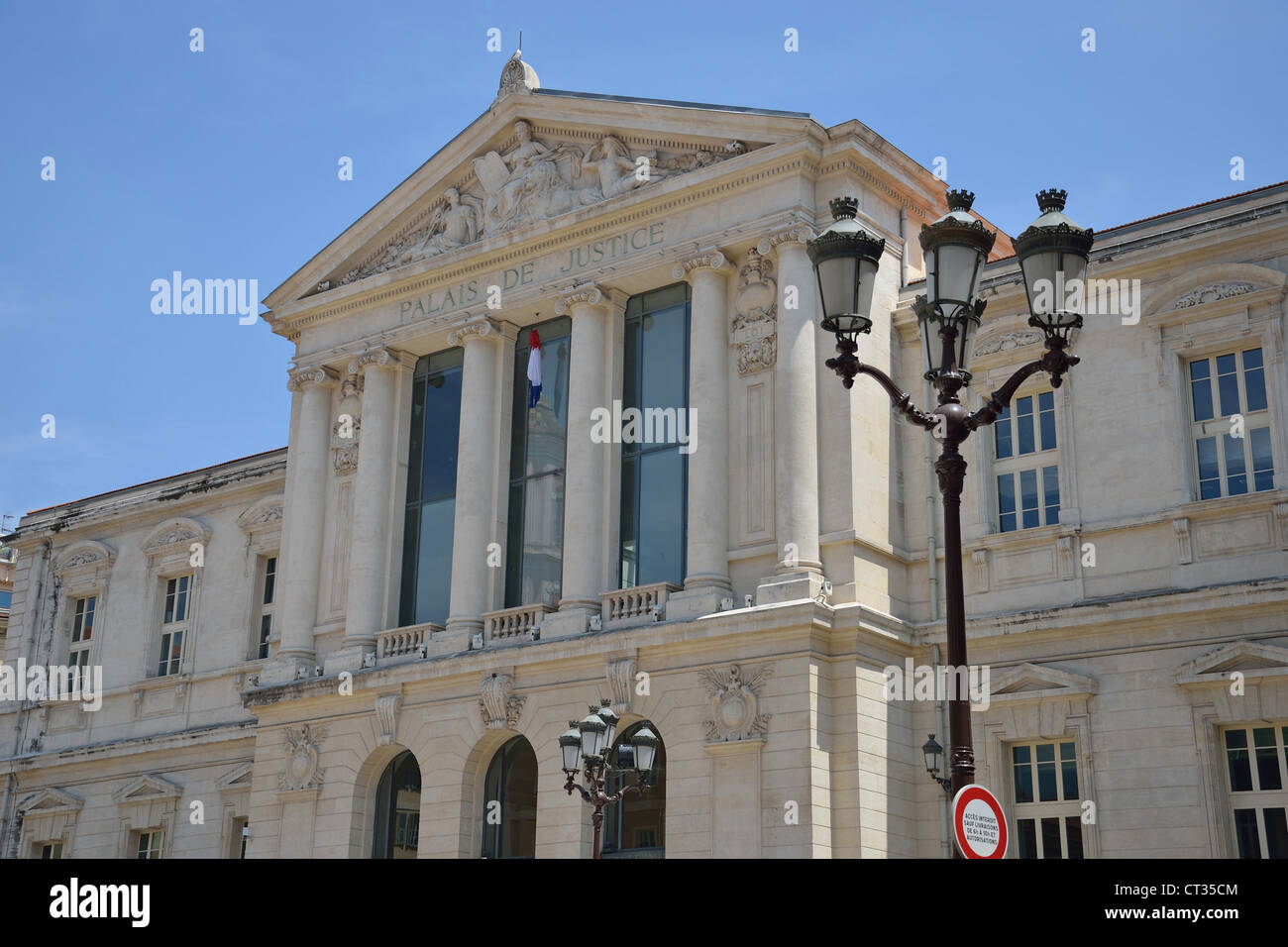 Palais de Justice (Law Courts), Place du Palais, Nice, Côte d'Azur ...
