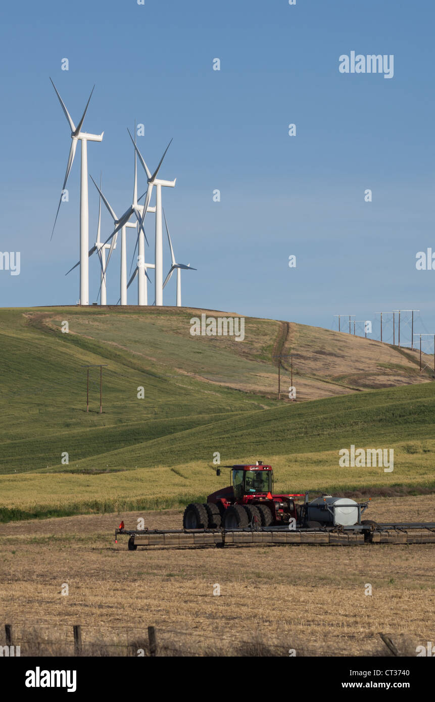 Wind turbines compete with traditional farming Stock Photo - Alamy