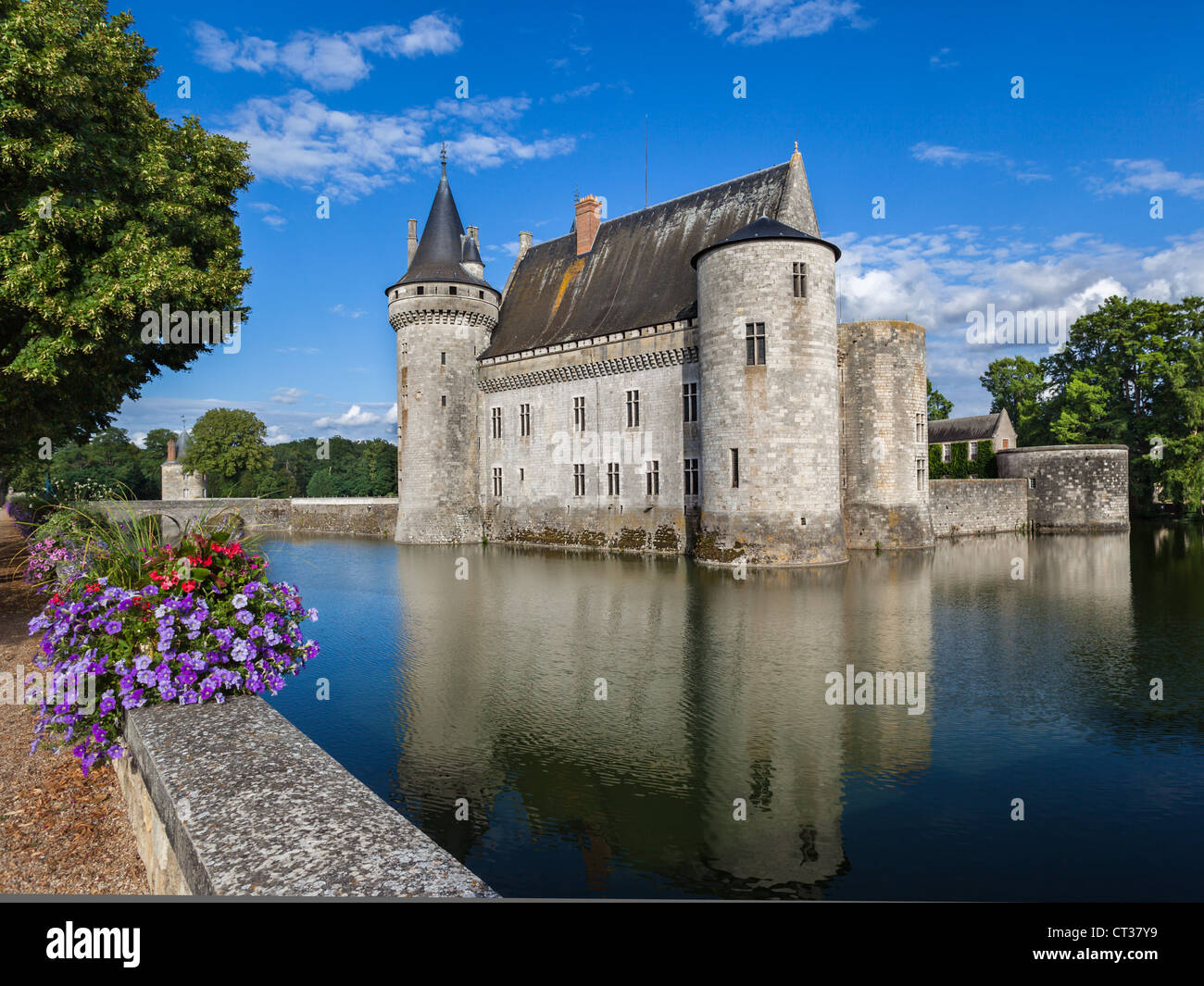 Chateau de Sully, Sully-sur-Loire, Loire river valley, France. Charles ...